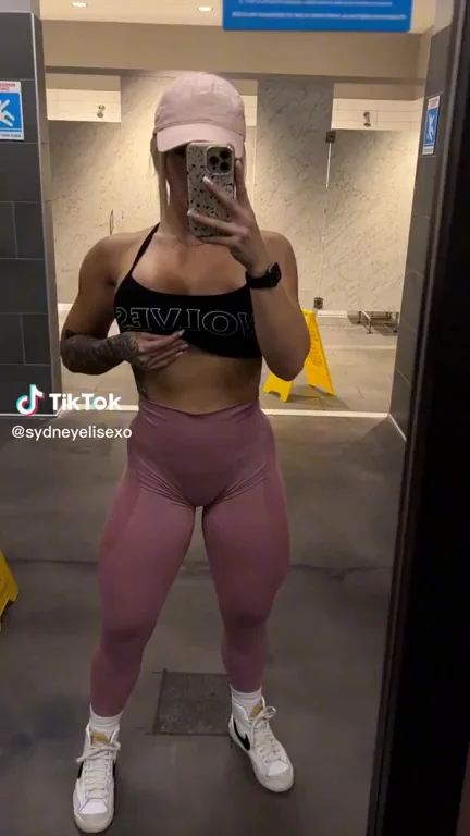 wait until the end | Scrolller