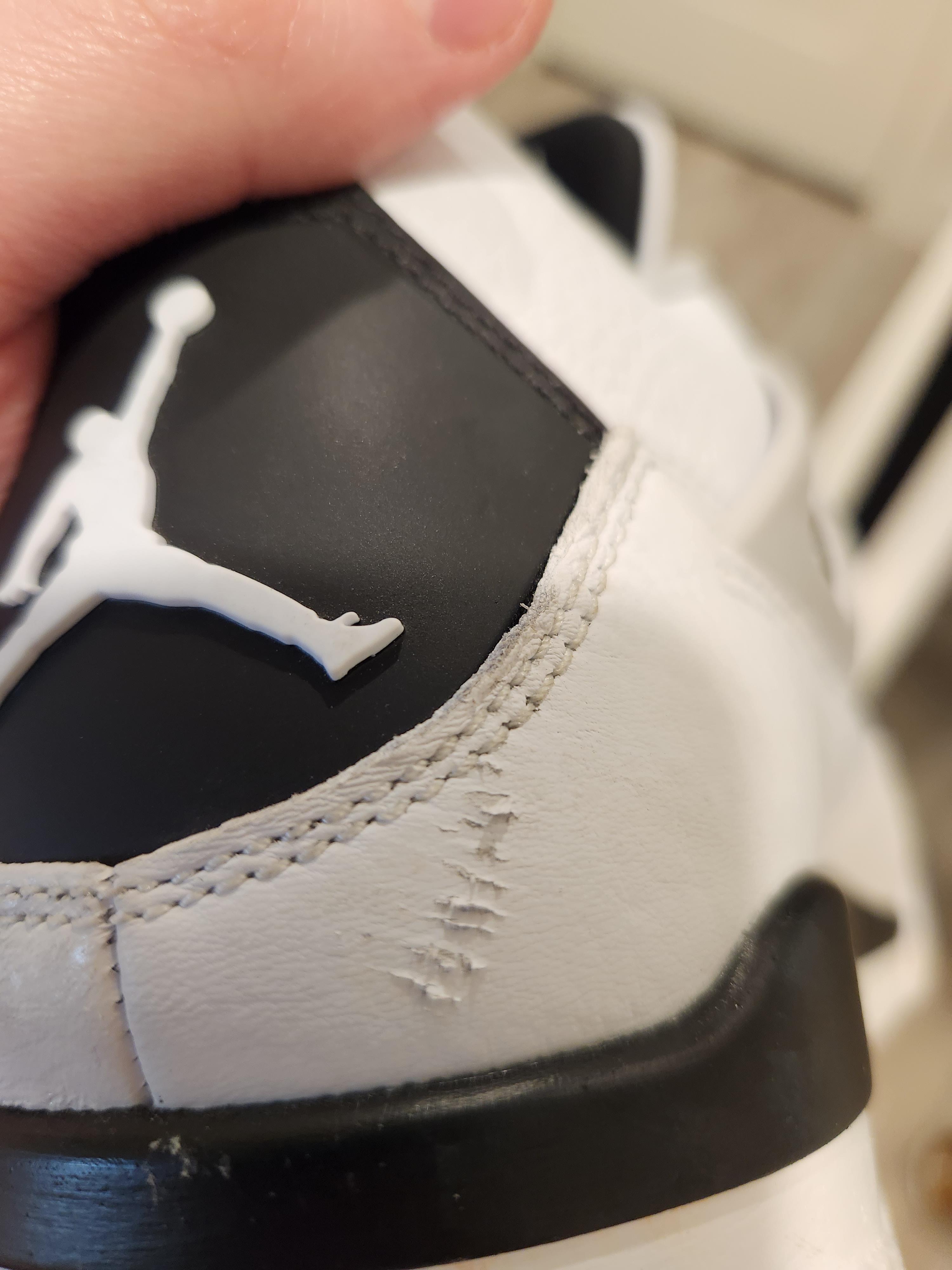 Any tips on how to repair this scratch? | Scrolller