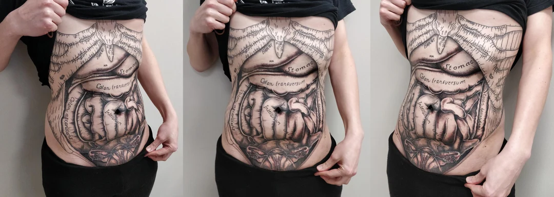 Viscera and womb anatomical etching by Mike Mafrici. Atelier Four, Cornwall, UK | Scrolller
