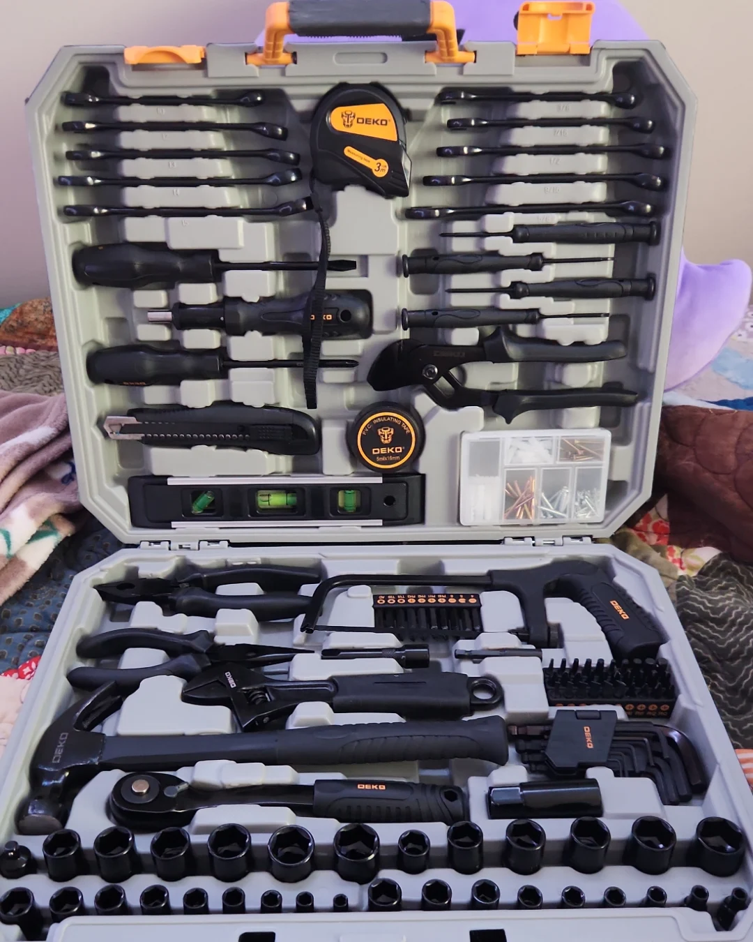 Advice for a beginner :) | Scrolller