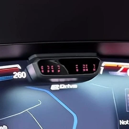 Does anyone know what this black thing is, in the center? | Scrolller