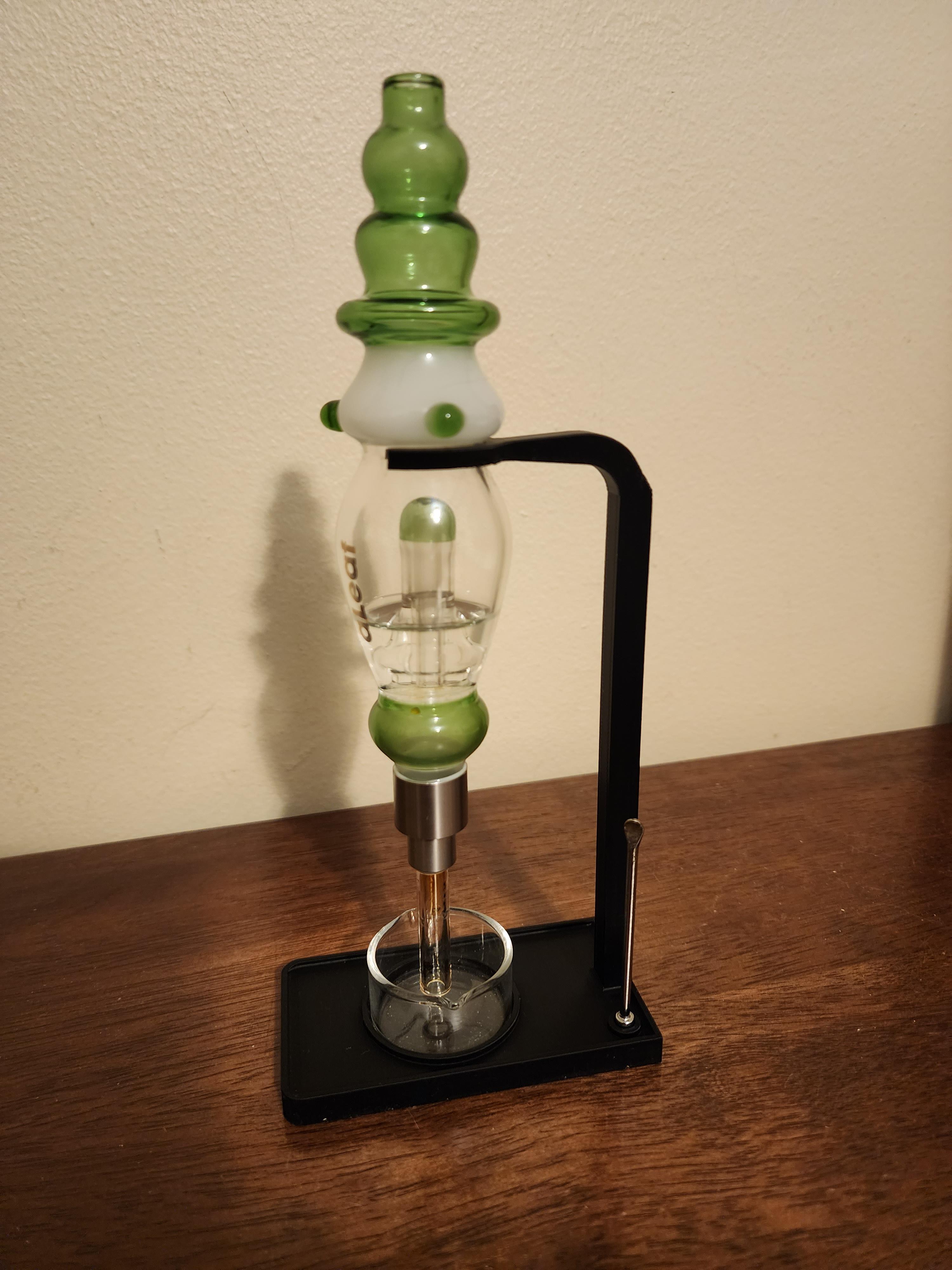 I designed and 3D printed this stand to hold my new nectar collector. | Scrolller
