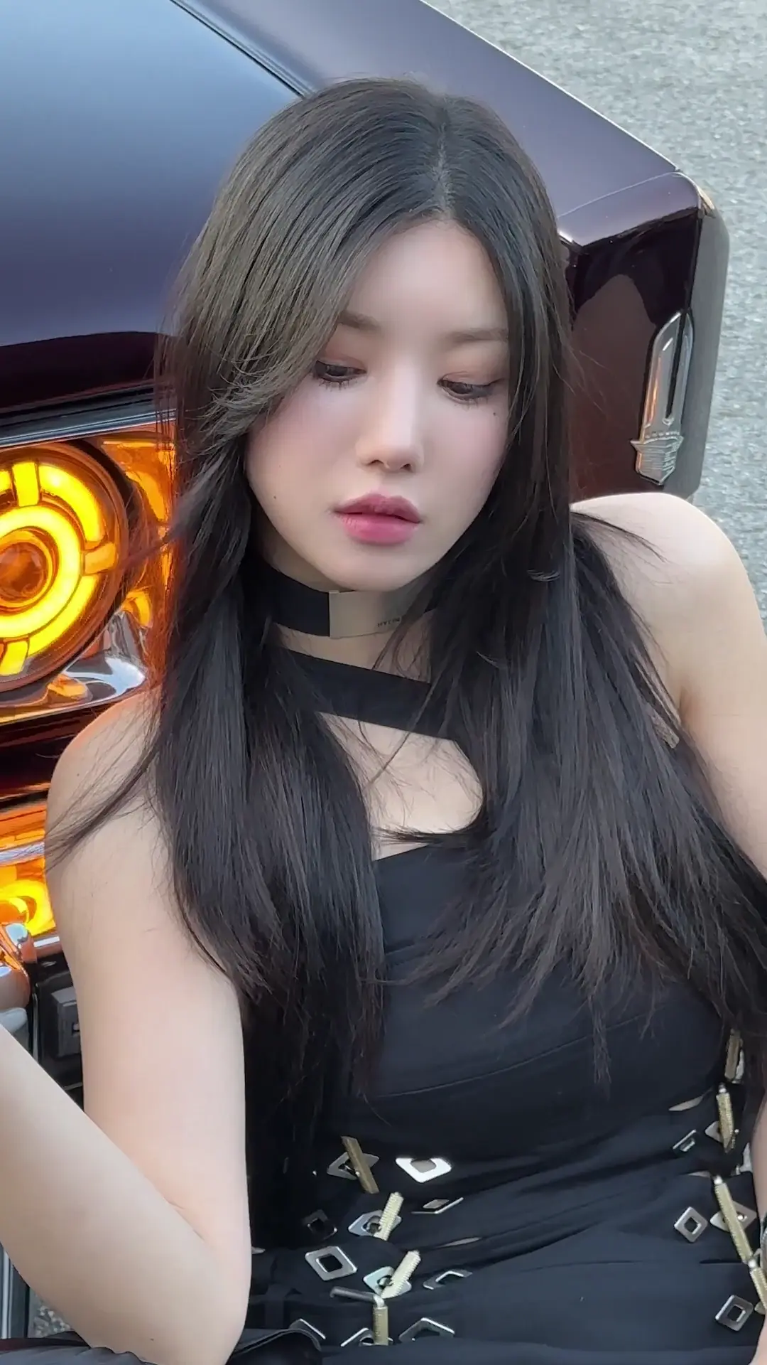 240609 Kwon Eunbi Official Tiktok Update - This thrill that digs deep🩶🩷 | Scrolller