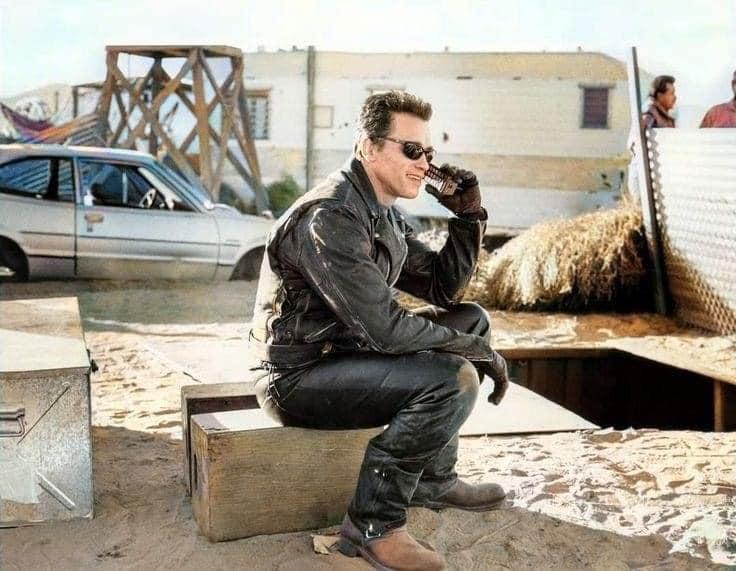 Arnold Schwarzenegger on the set of Terminator 2: Judgment Day (1991) | Scrolller