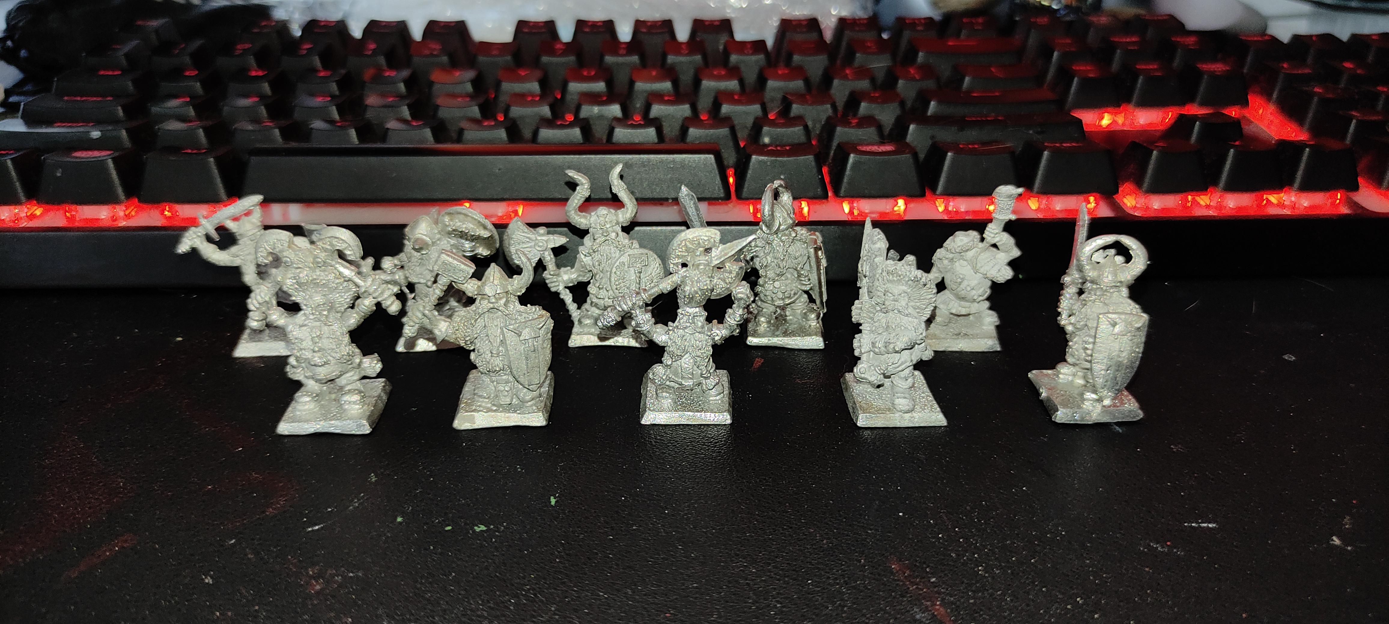 The history of Warhammer Fantasy "Inquisition Models"? | Scrolller