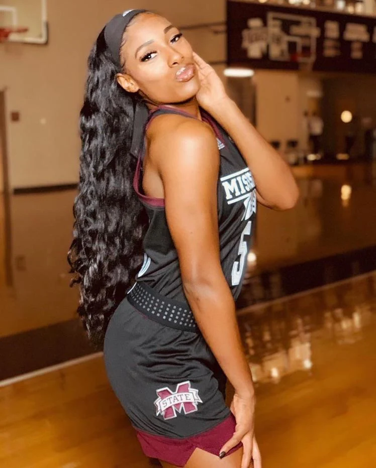 Lash Legend | Scrolller