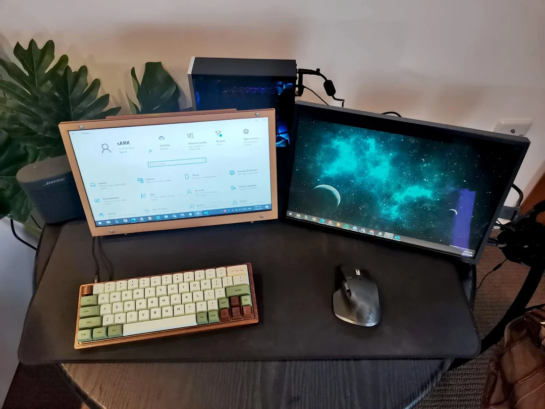 One power outlet portable hotel set up | Scrolller