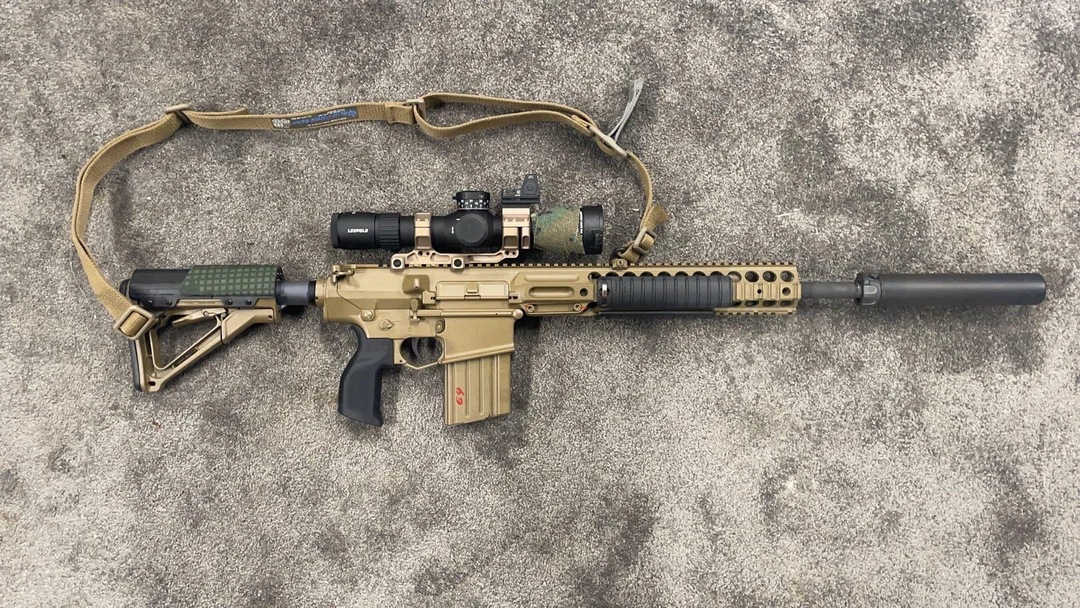 Painted my Thicc AR | Scrolller