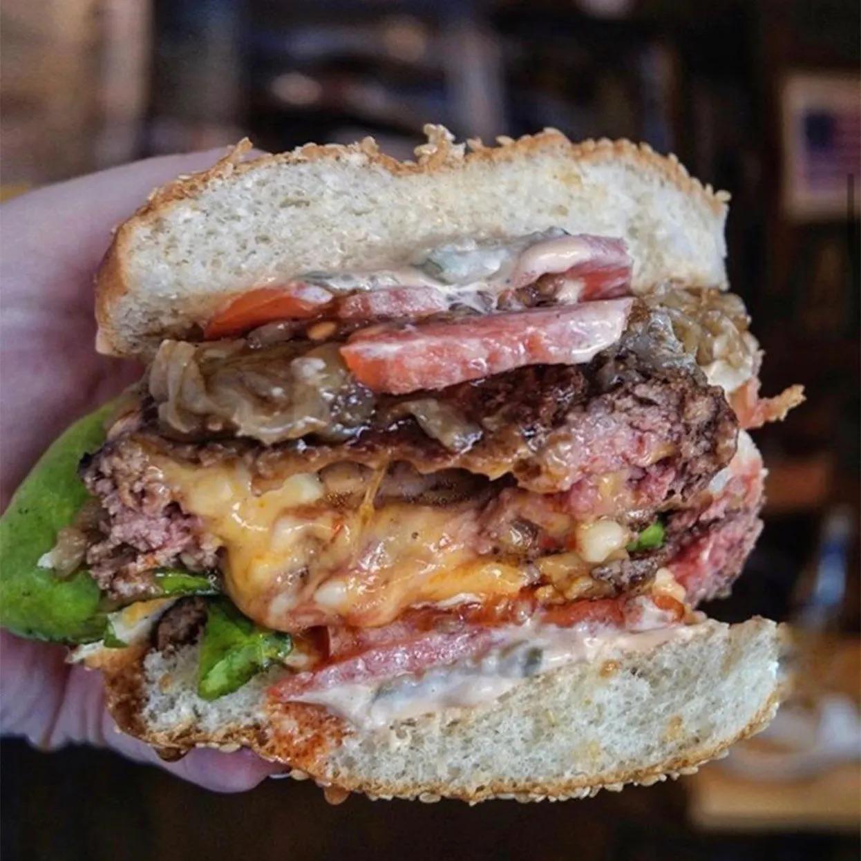 Give me your BEST burger recipe! | Scrolller