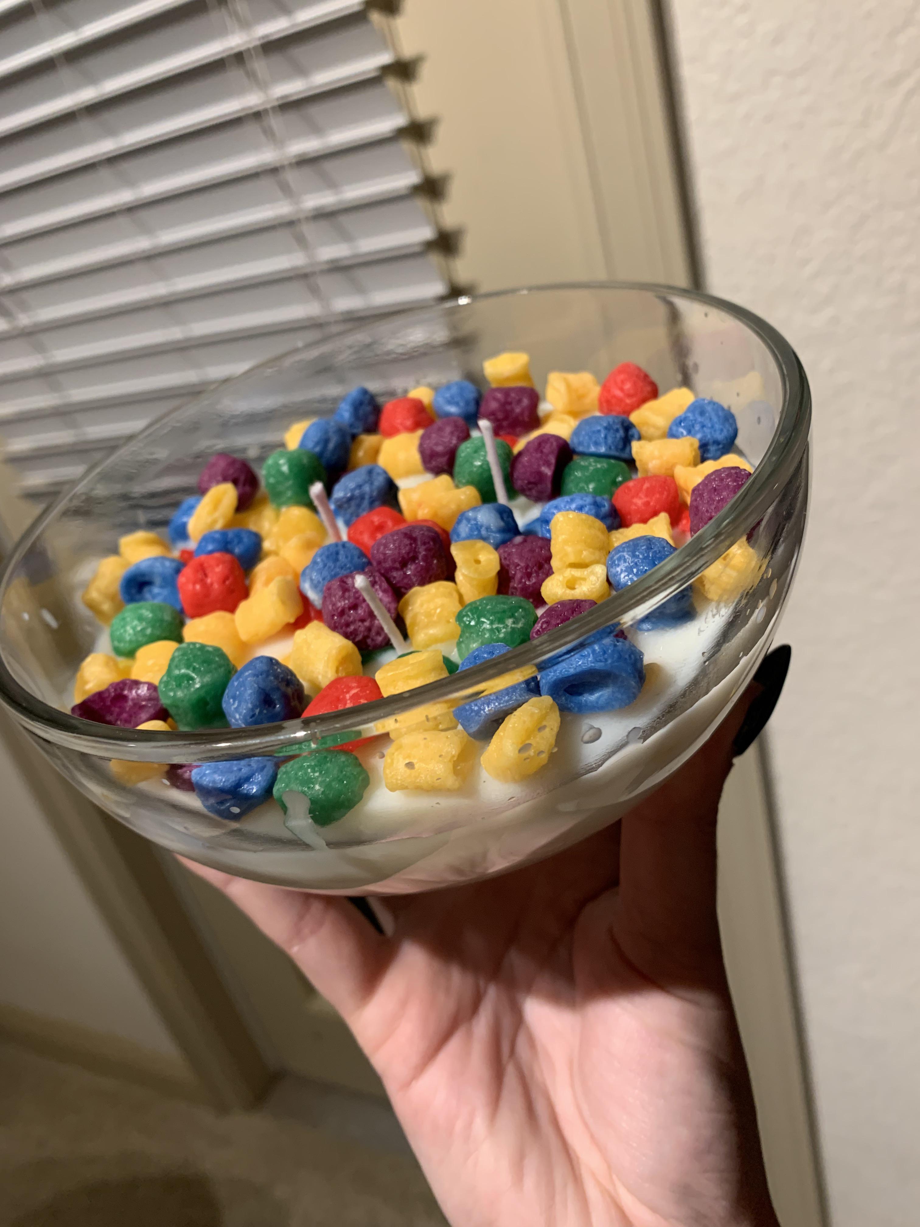 I made a Capn Crunch cereal candle | Scrolller