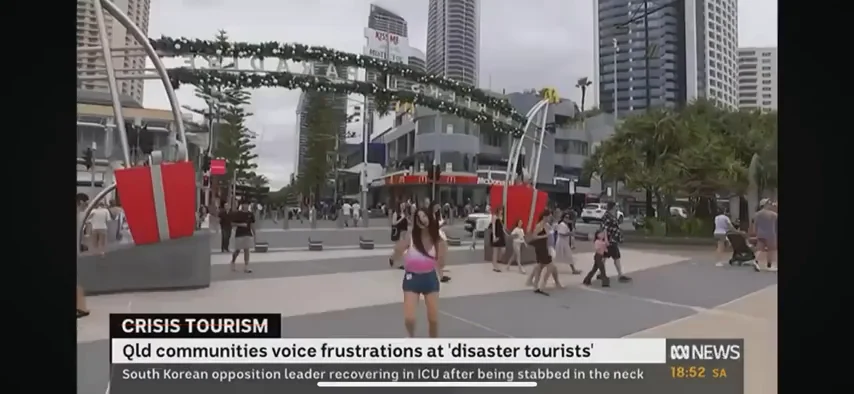Sad Gold Coast Tourist is So Sad | Scrolller