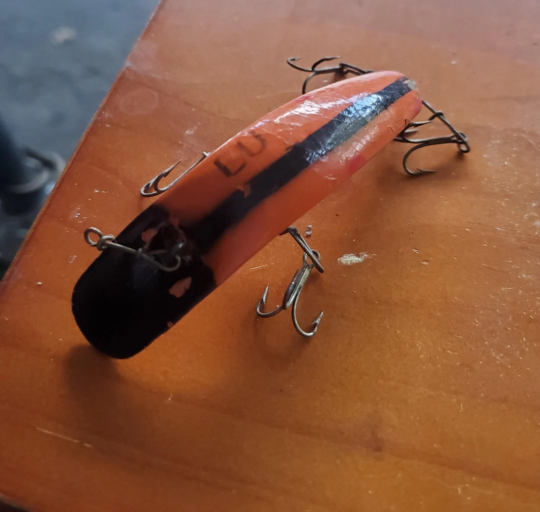 Help identifying this vintage wood lure with water bug hooksetup | Scrolller