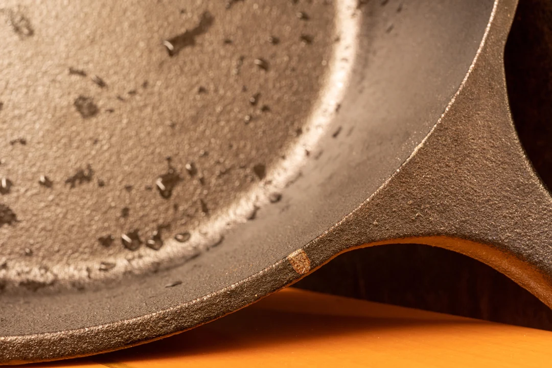 New Lodge. Rust? Chipping, Flaking. | Scrolller