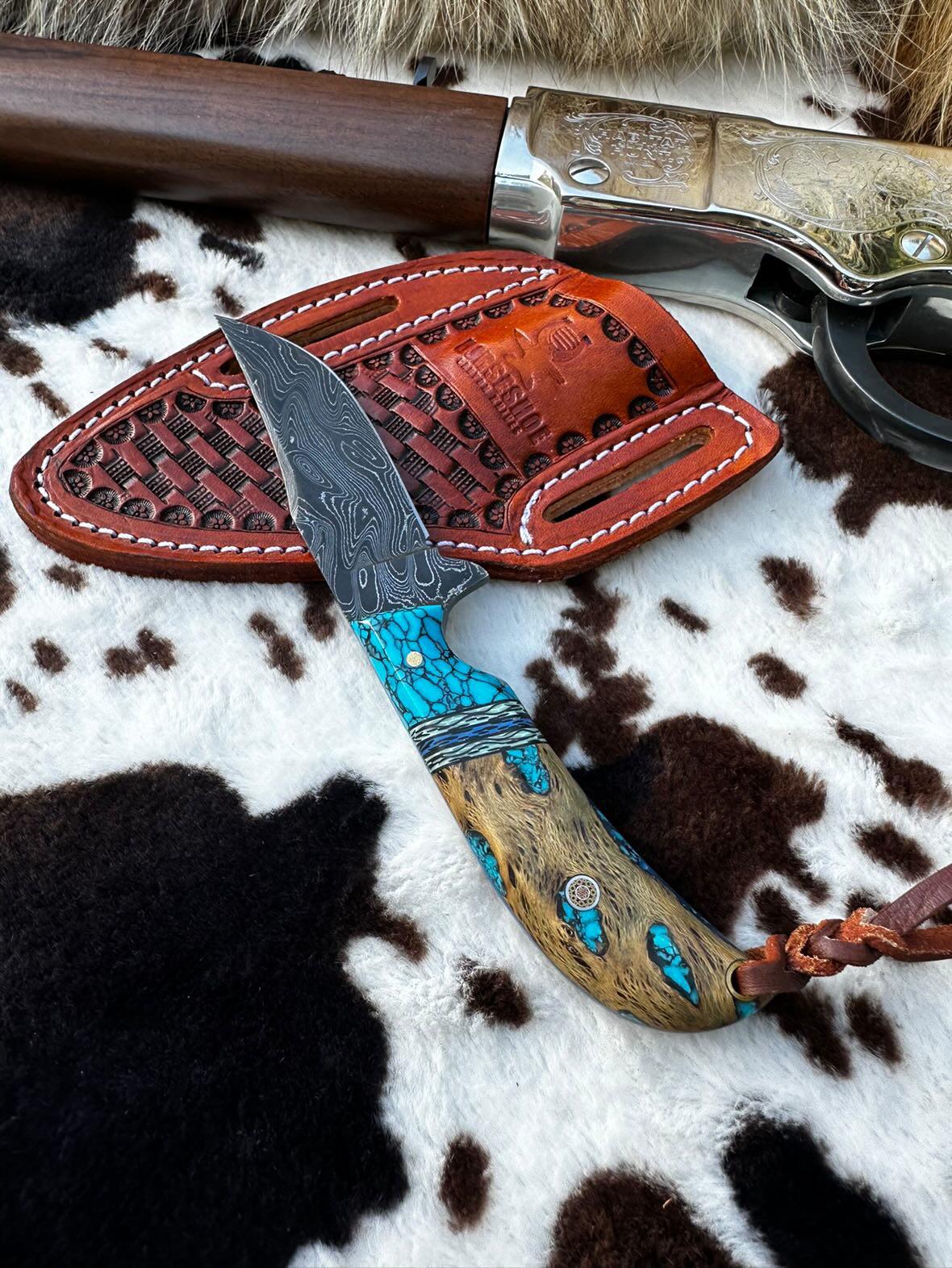 Horseshoe Canyon Custom | Scrolller