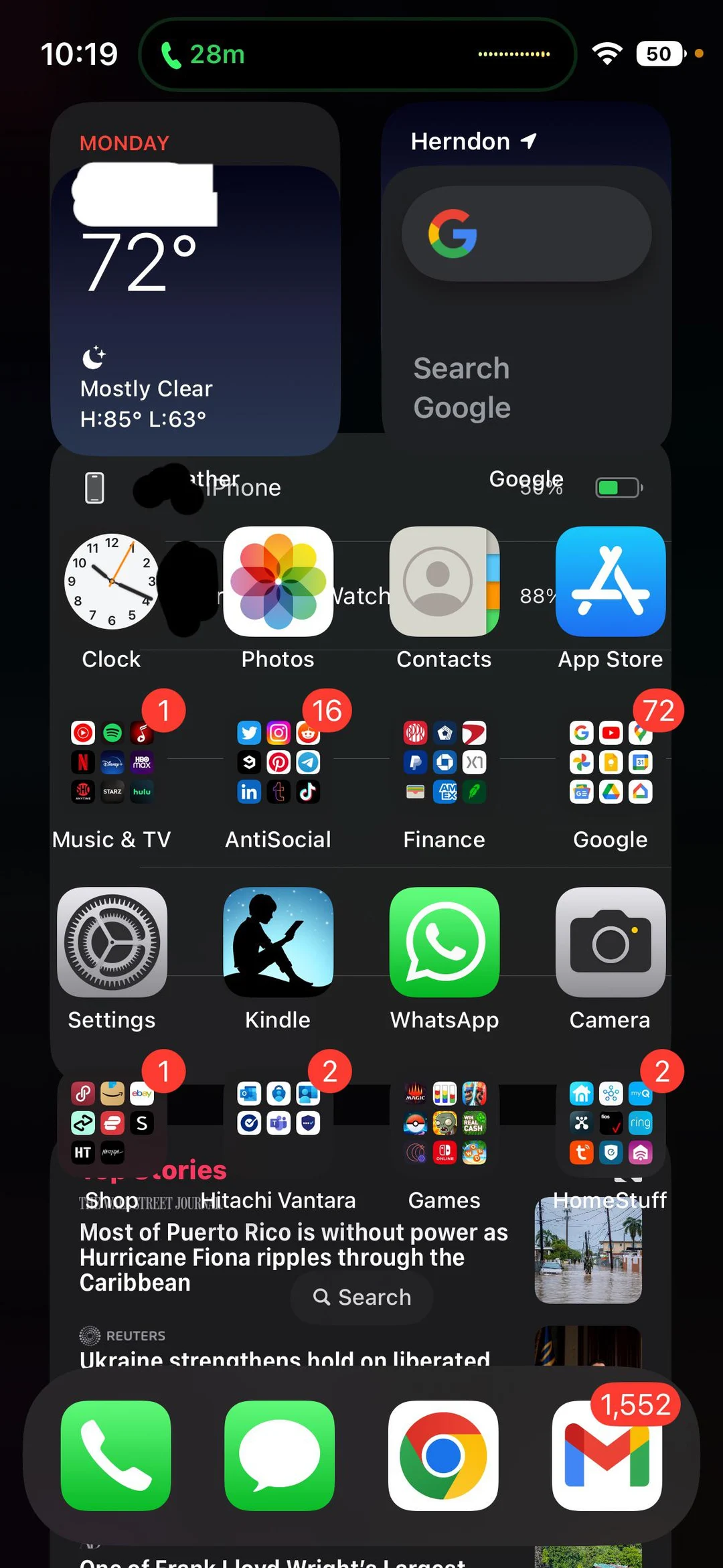 Why? Why if i scroll to the left home screen it looks like this? The same with the library ...