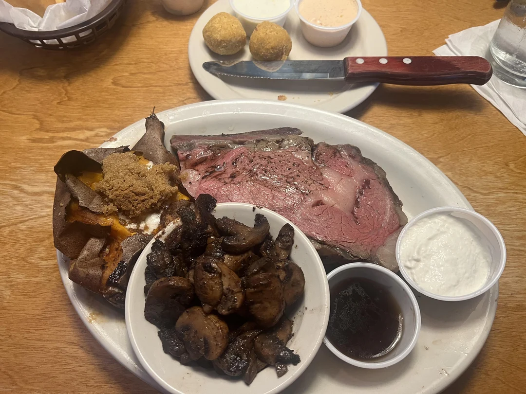 Ordered prime rib from… | Scrolller
