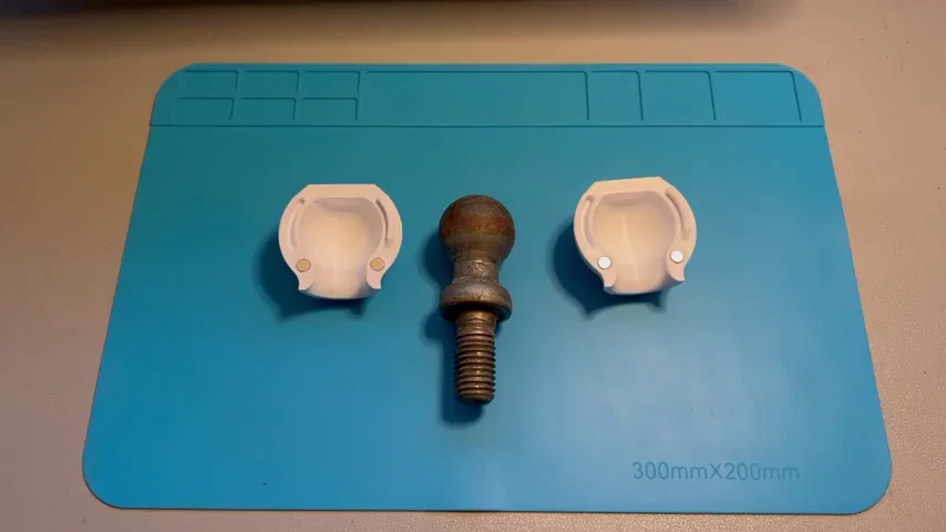 Hitch ball conversion | Scrolller