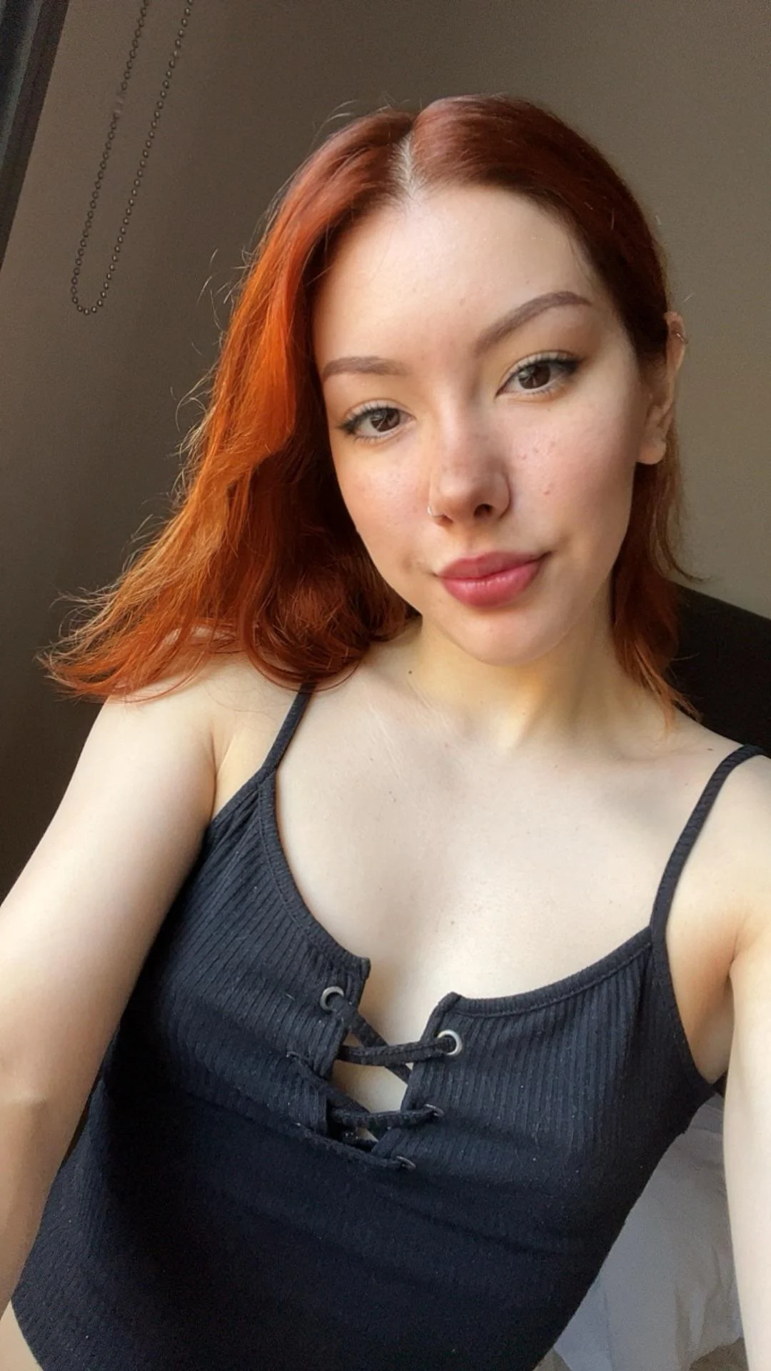 i feel cute today so here is this selfie | Scrolller