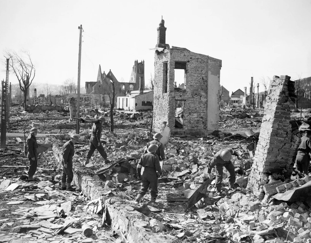 "Troops pick through the ruins of Namsos after a German air raid, April 1940." [2270x1772 ...