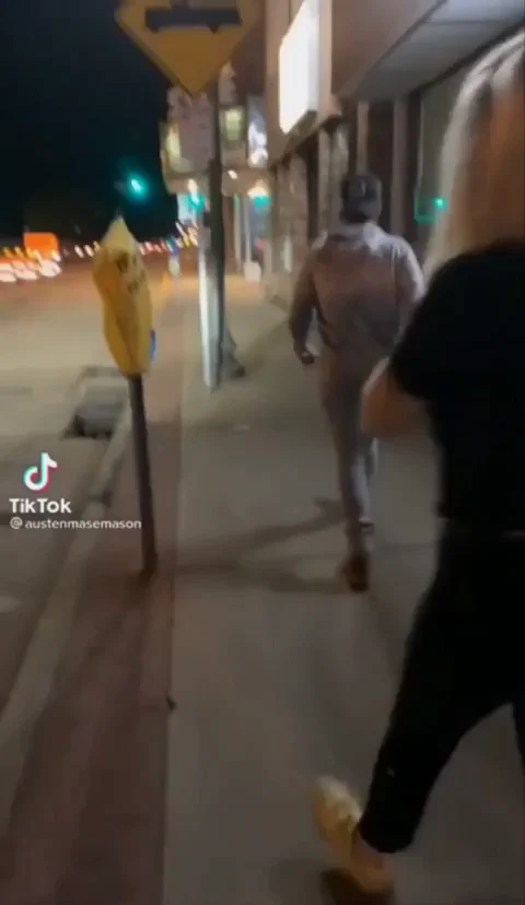 HMC while it's Time to Float | Scrolller