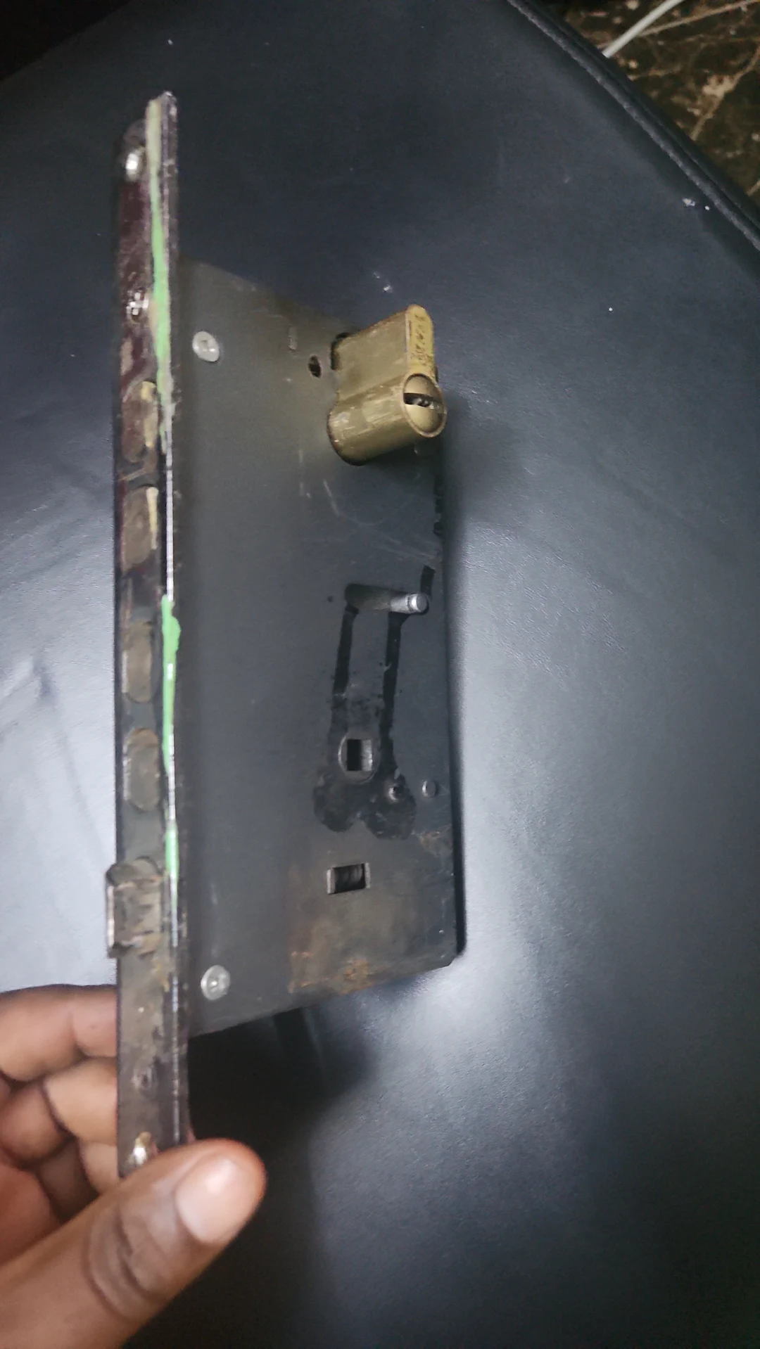 Smart lock system for pictured system | Scrolller