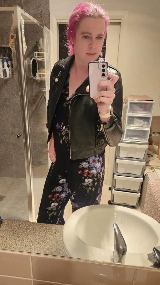 There's just something about a leather jacket | Scrolller