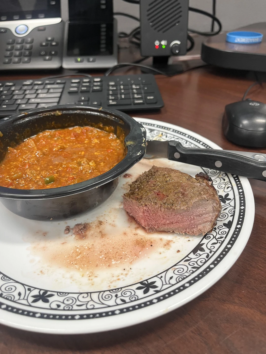 Work chow | Scrolller