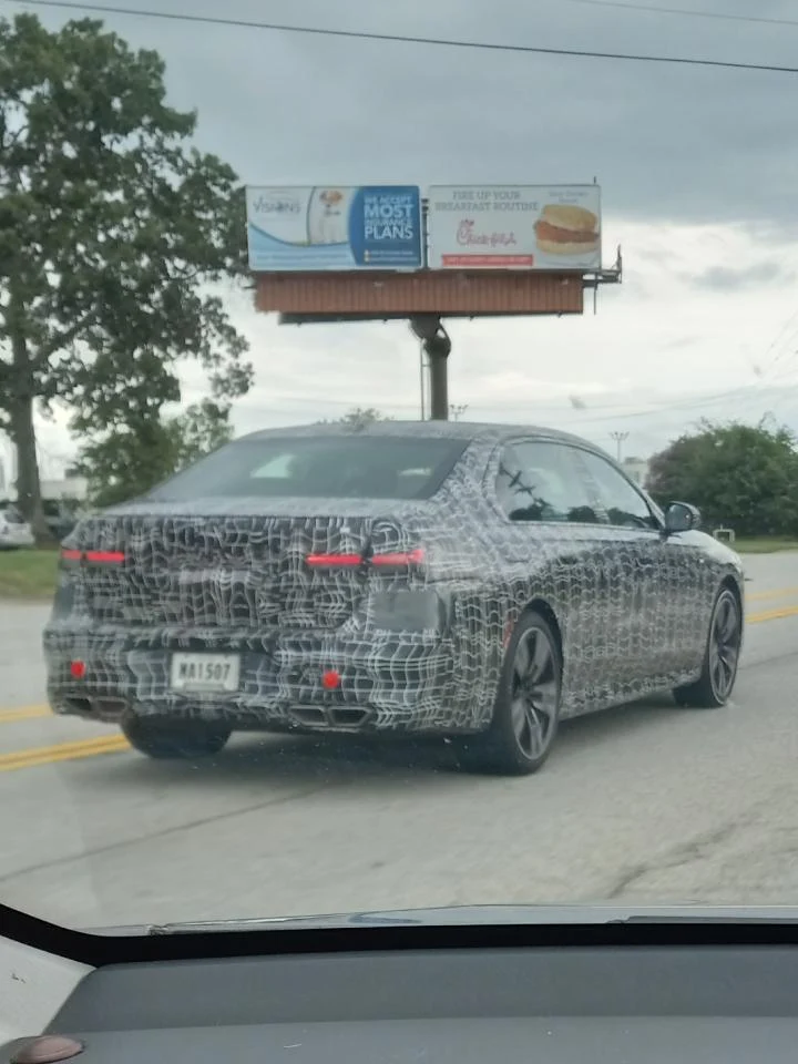 Prototype 5 series hybrid? | Scrolller