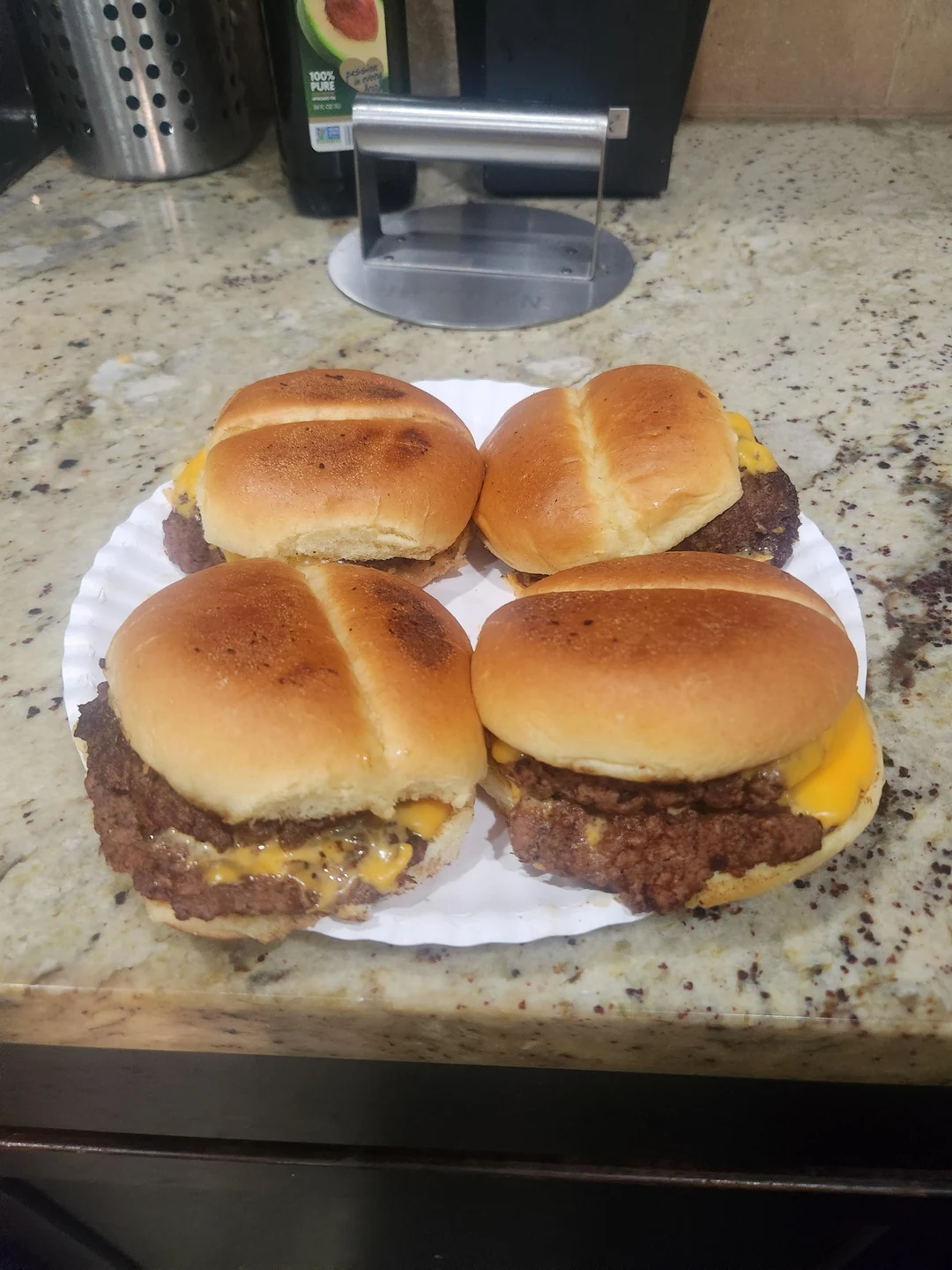 I give you.... smash burgers | Scrolller