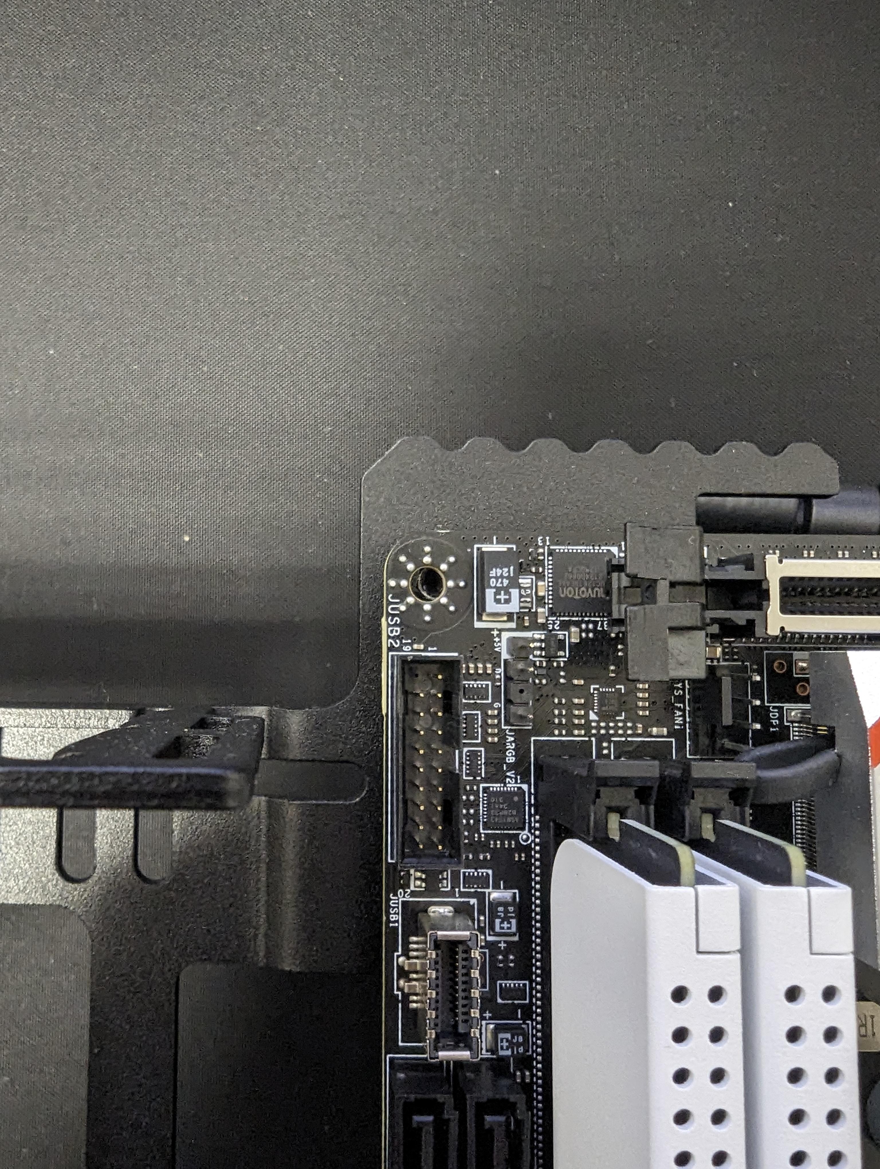 Fractal Design Terra Motherboard Standoffs Not Aligning Properly | Scrolller