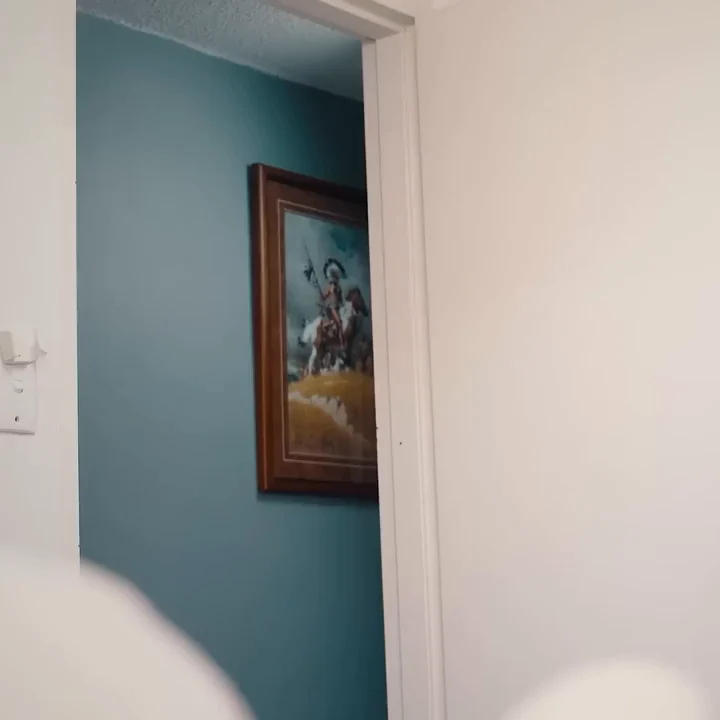 Red flags! | Scrolller