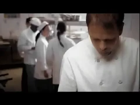 Chef with a funny voice | Scrolller