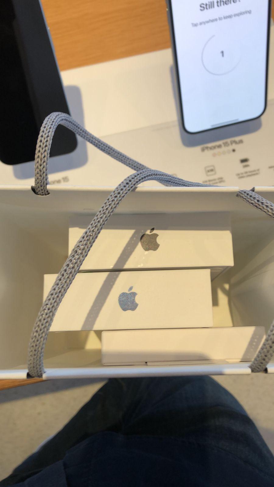 Got my first Pro & not black iPhone | Scrolller