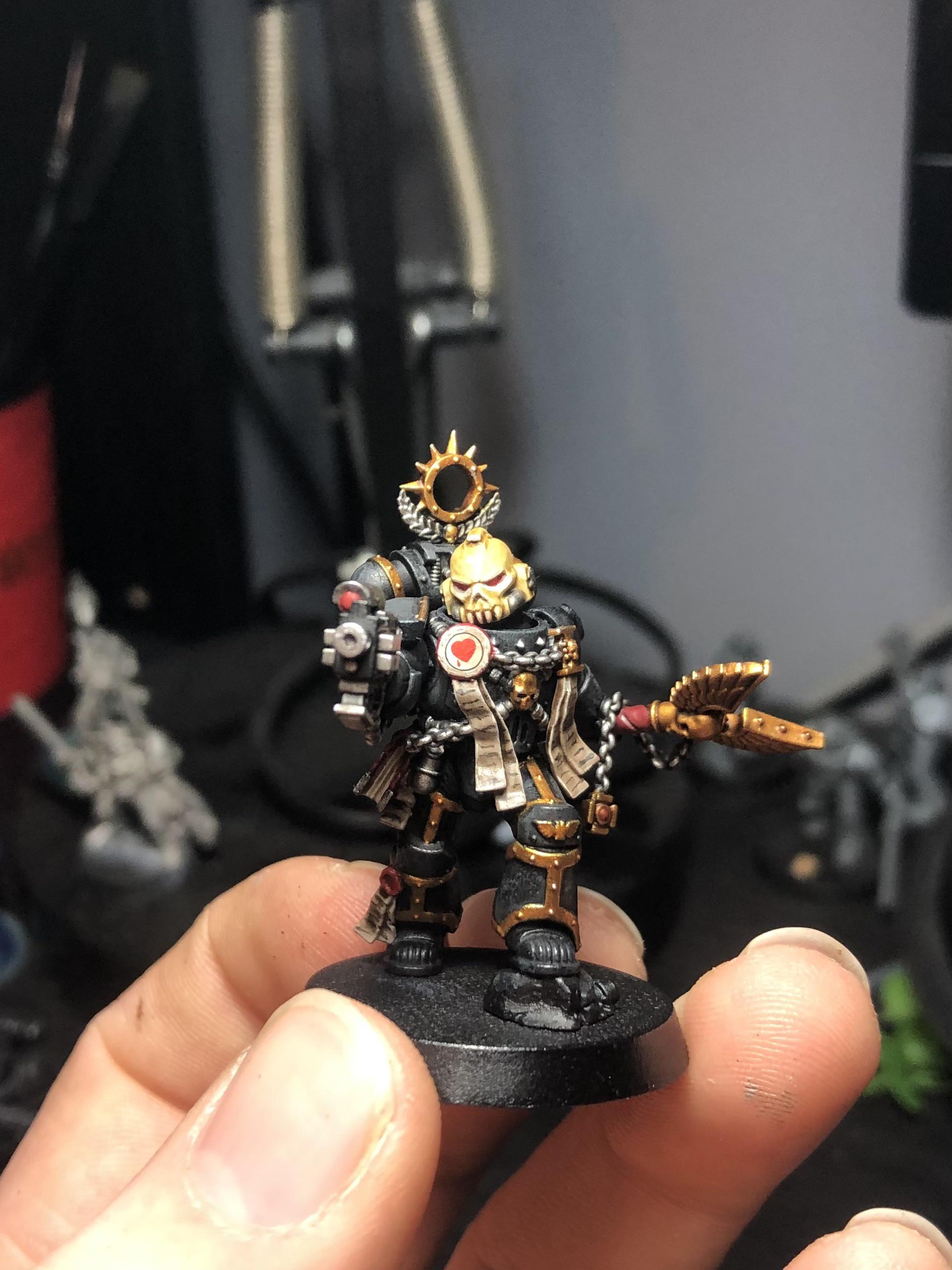 Wip of my lamenters chaplain | Scrolller
