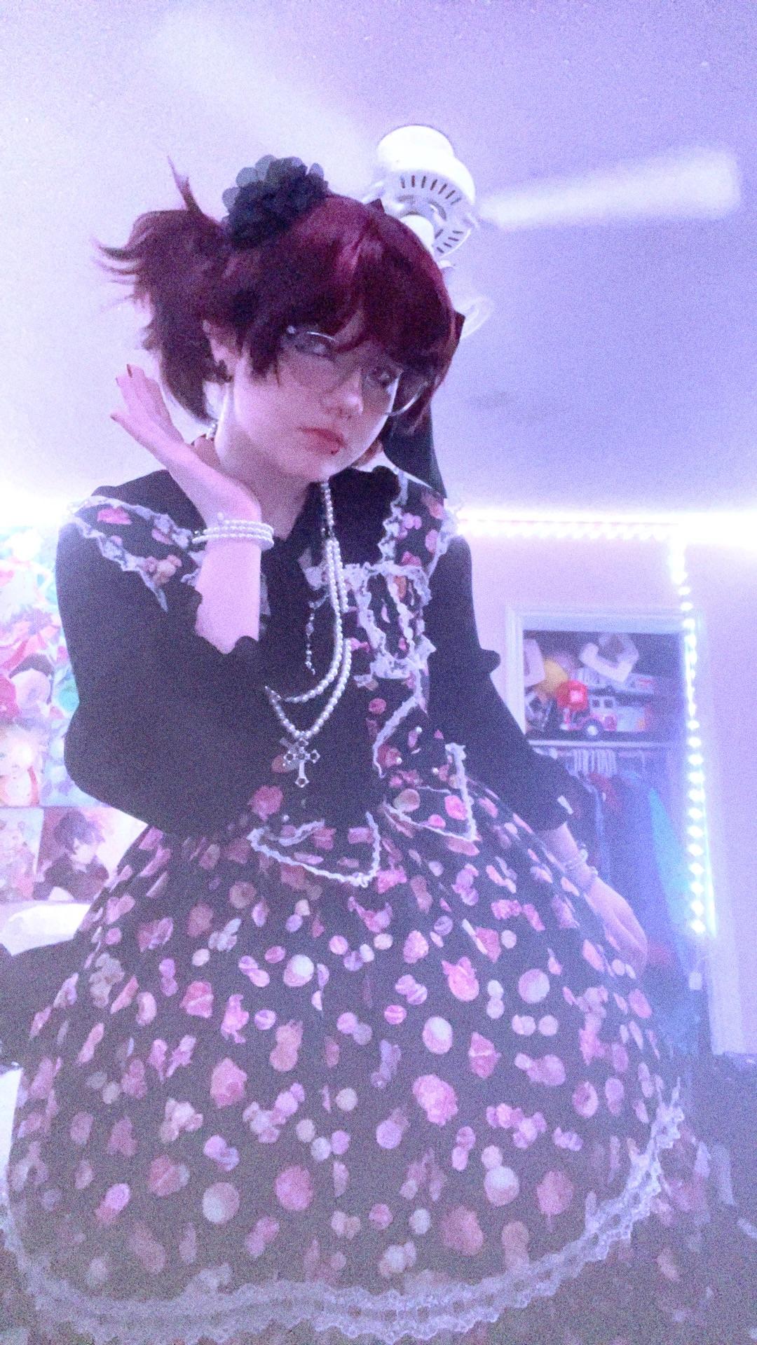 First sweet coord🖤💗 | Scrolller