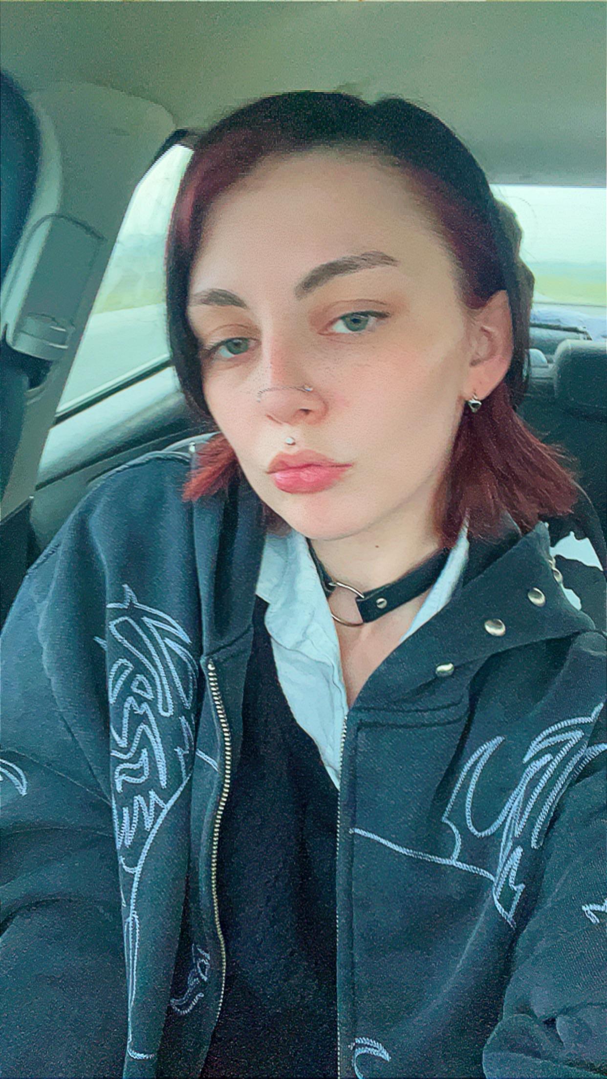 I’ve been wearing all black a lot lately | Scrolller