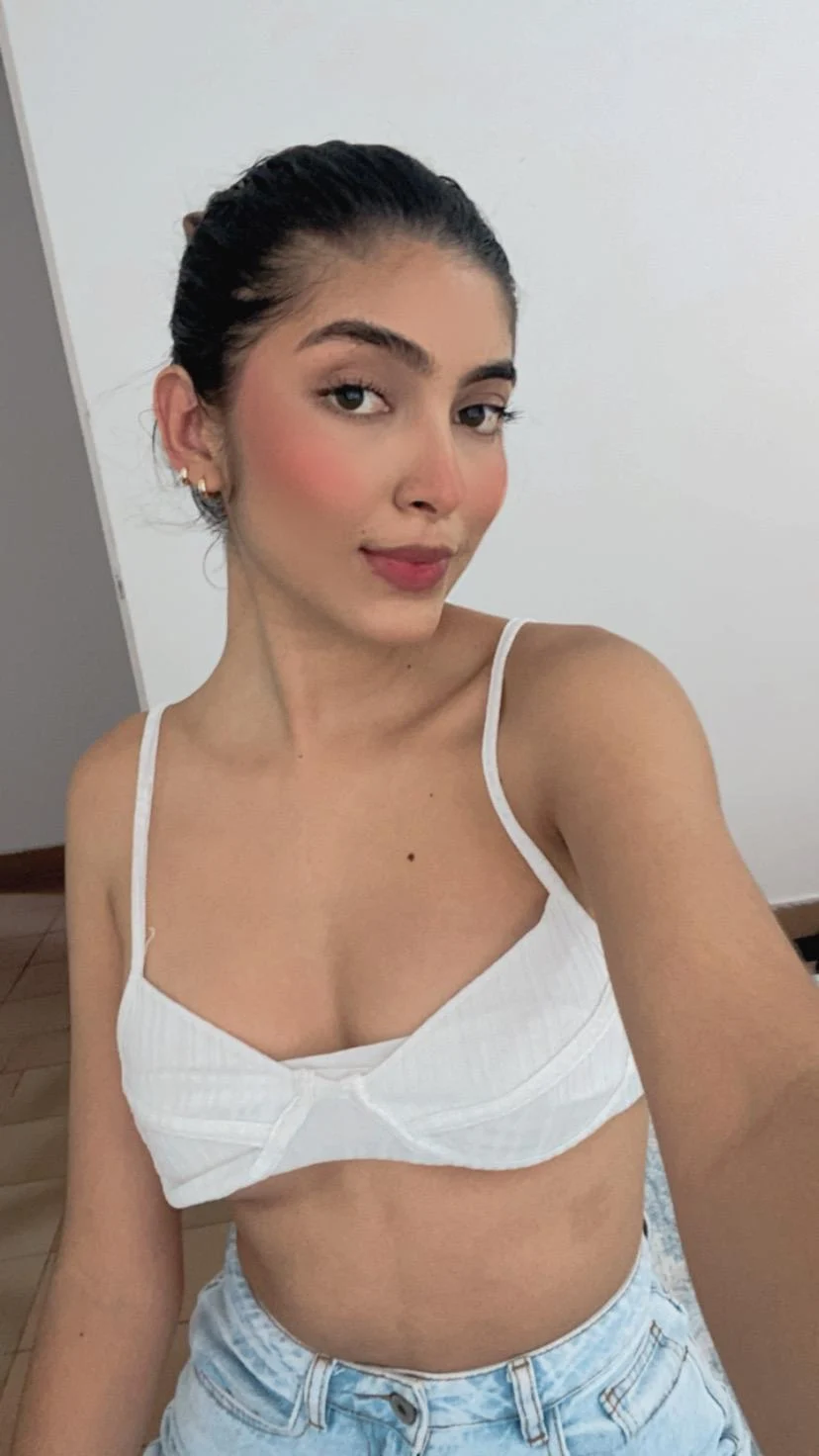 Discover more like Croptopgirls: Cute or not, be honest. and Related Content | Scrolller