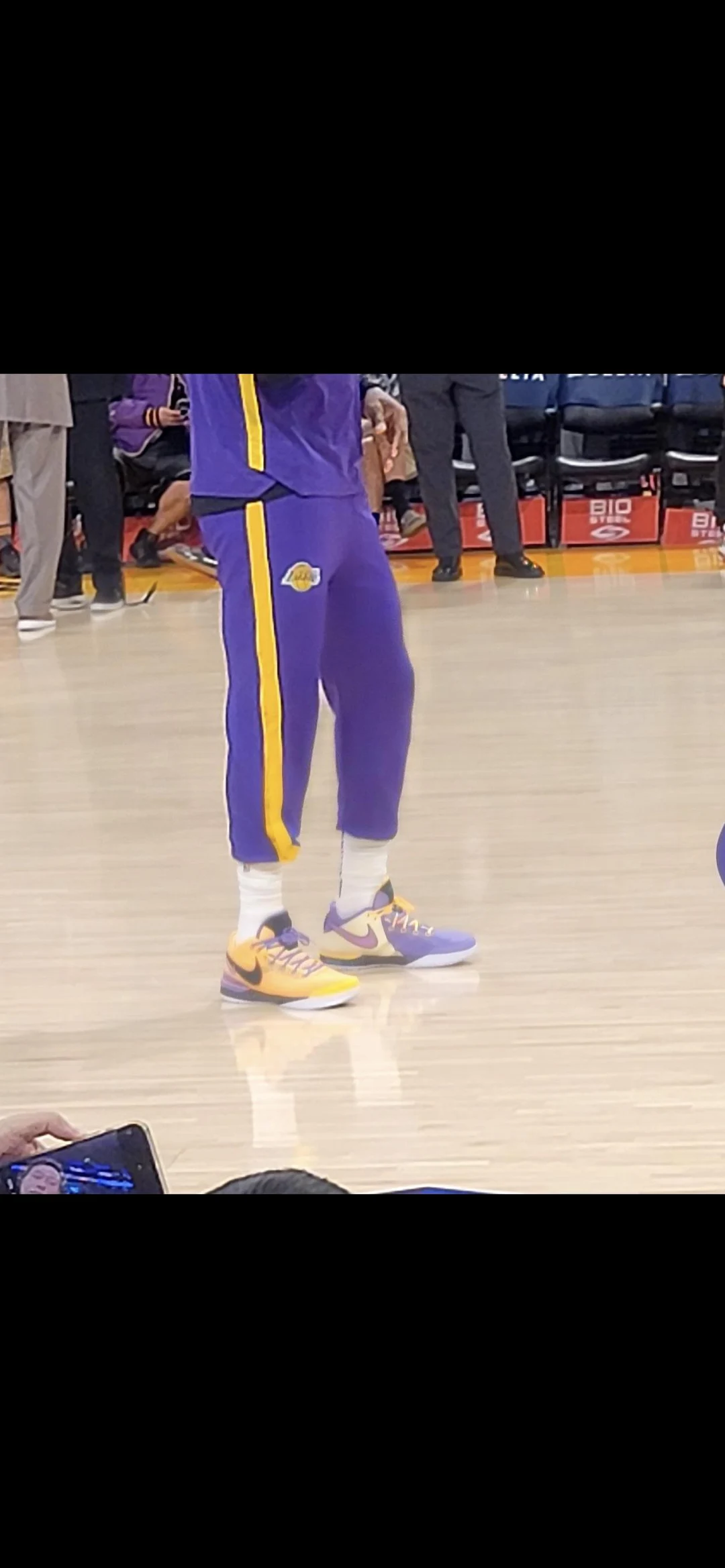 what are these shoes Lebron wore last night? | Scrolller