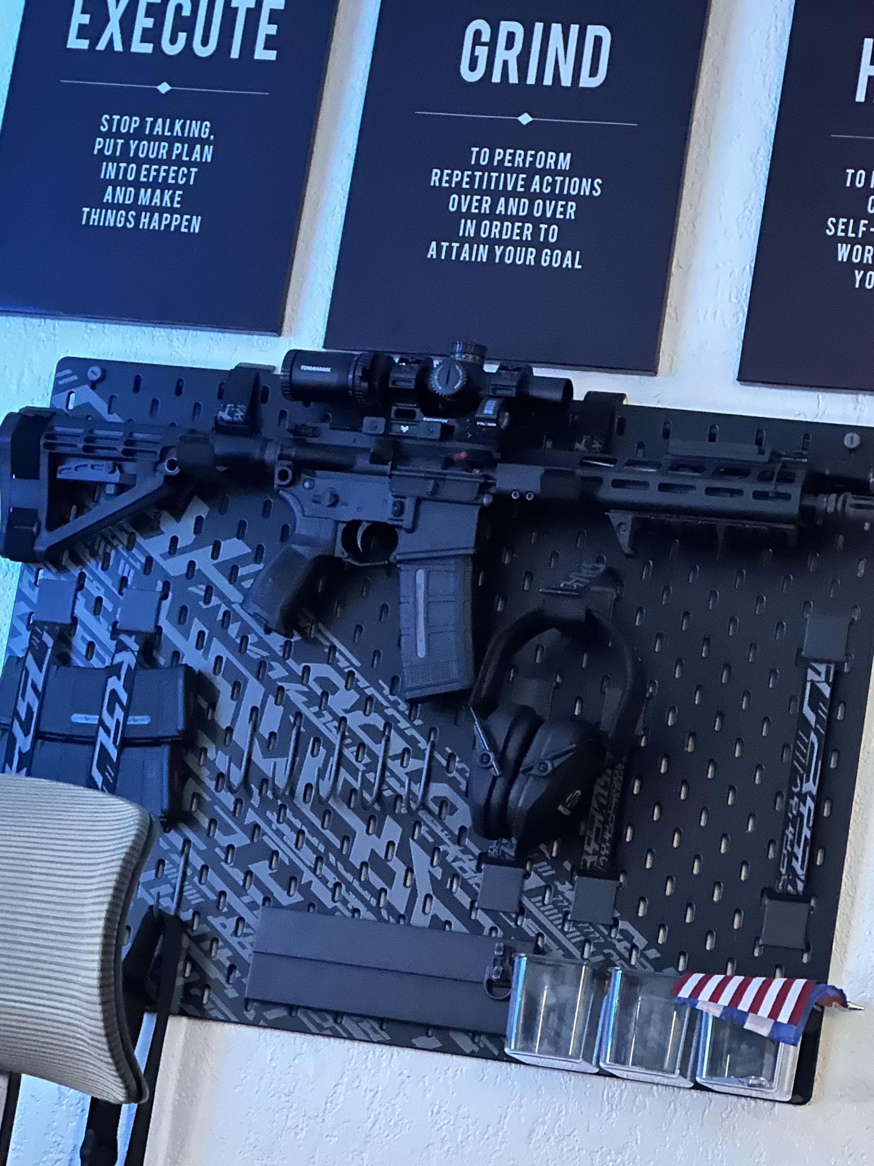 LPVO gang (pic taken from bed) | Scrolller