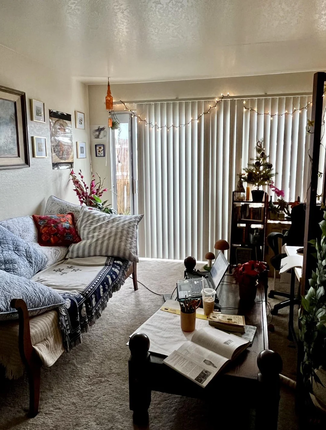 Study space for finals week | Scrolller