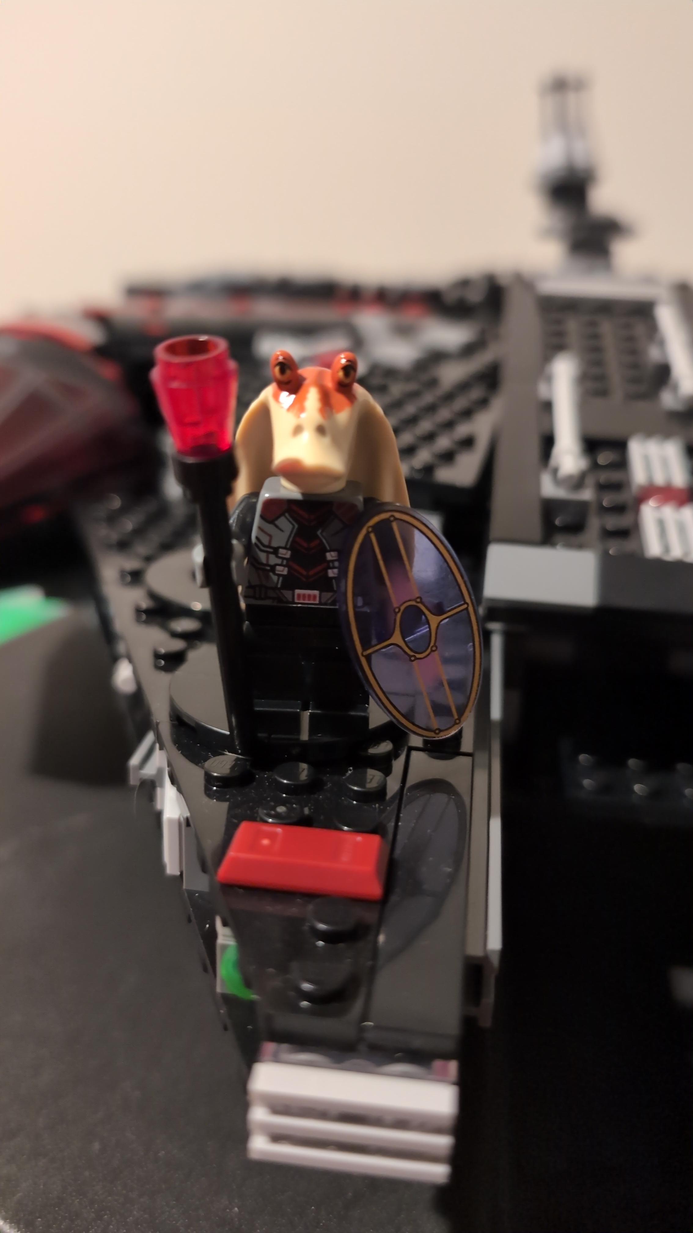 More fitting weapons | Scrolller