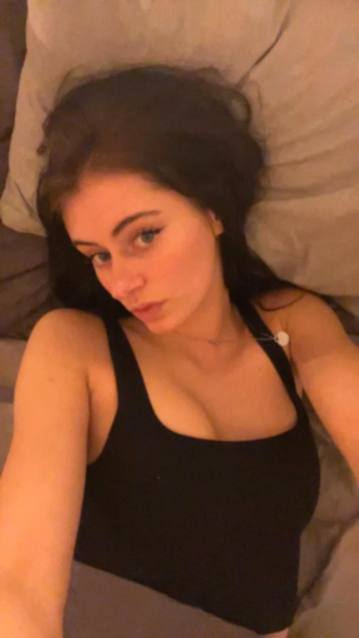 do black crops look good at me? F19 | Scrolller