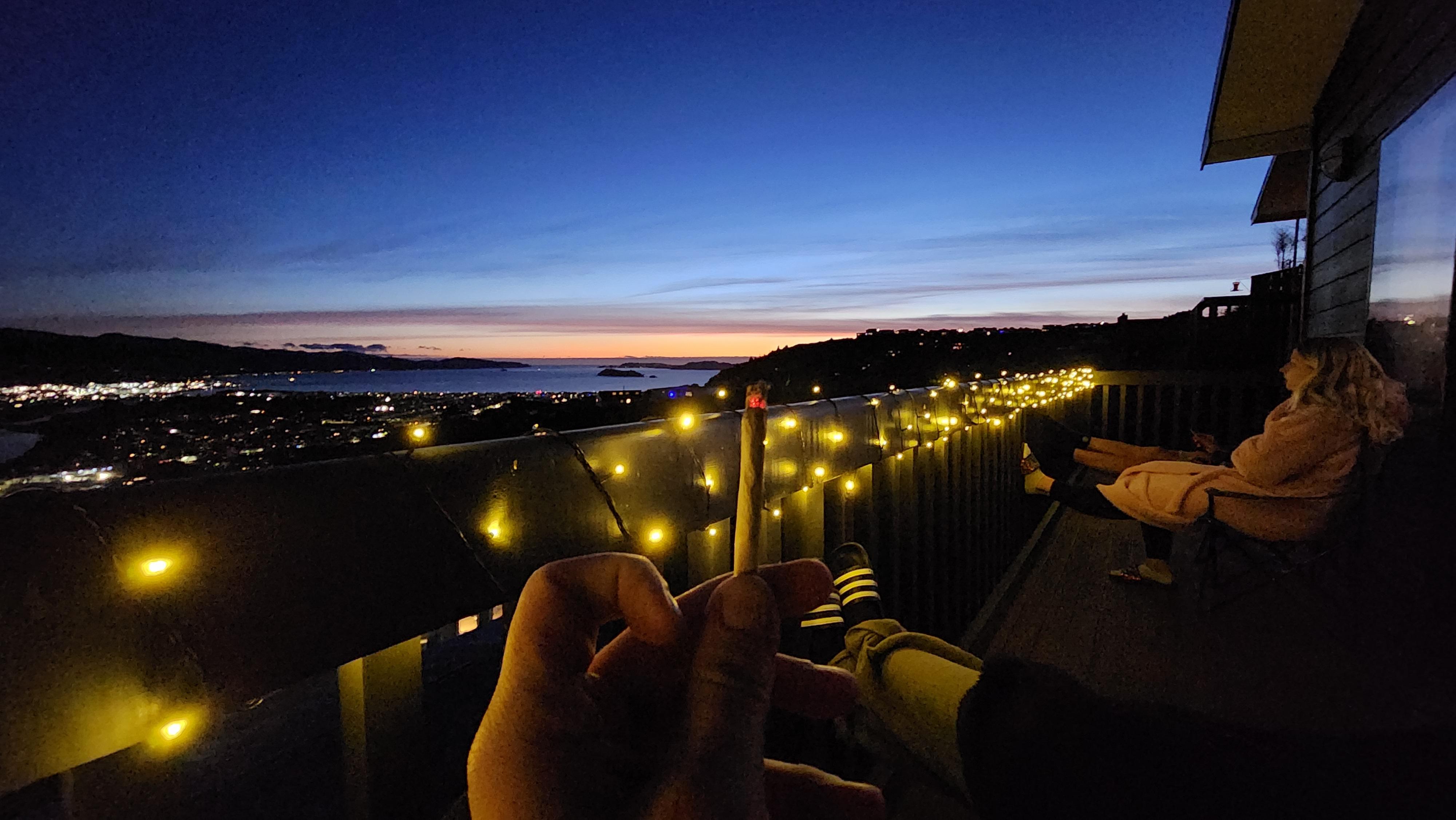 Remembered to add that final light to the outdoor Christmas lights | Scrolller