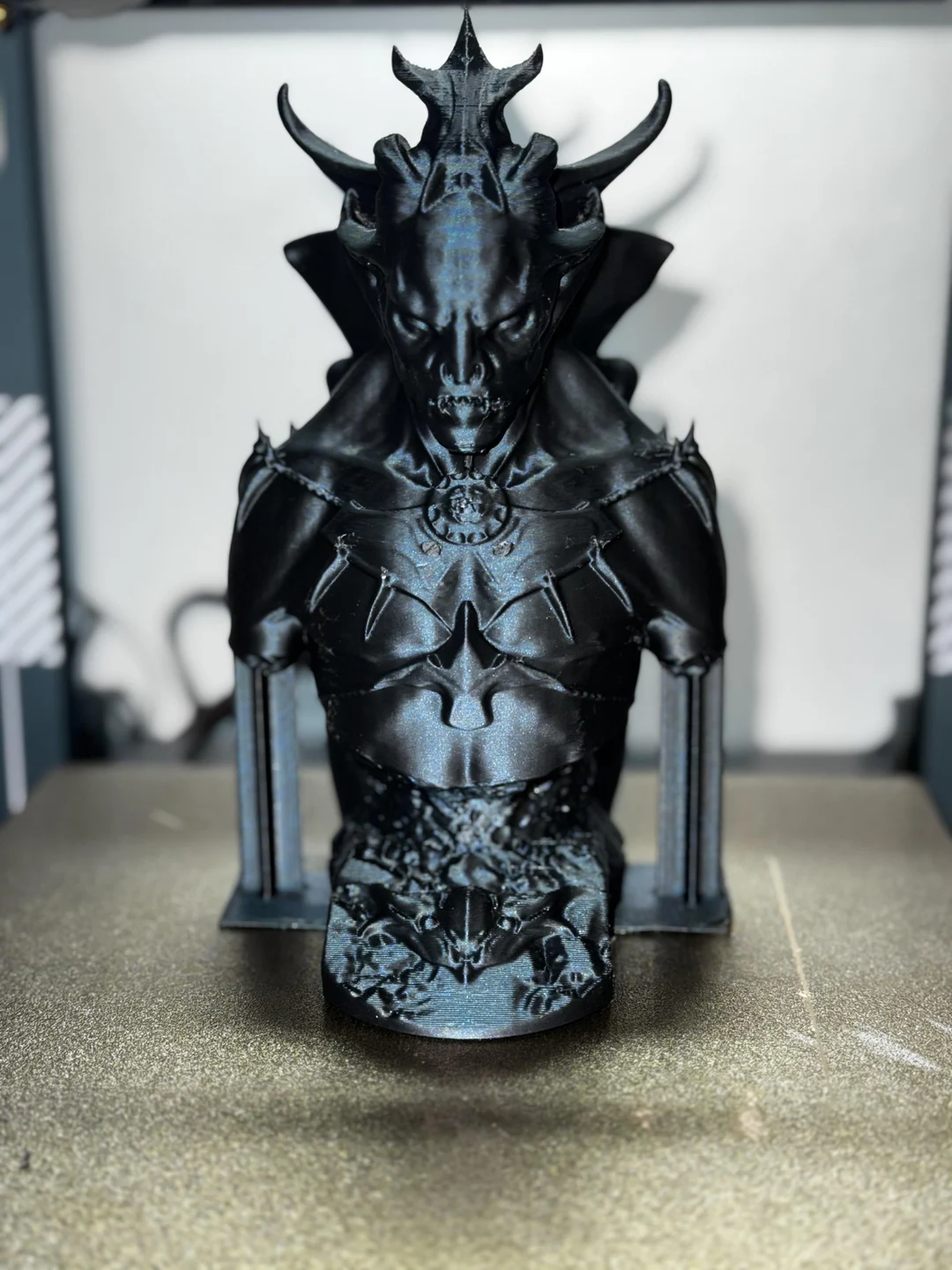 6 hours of 3d printing later he’s finally done | Scrolller