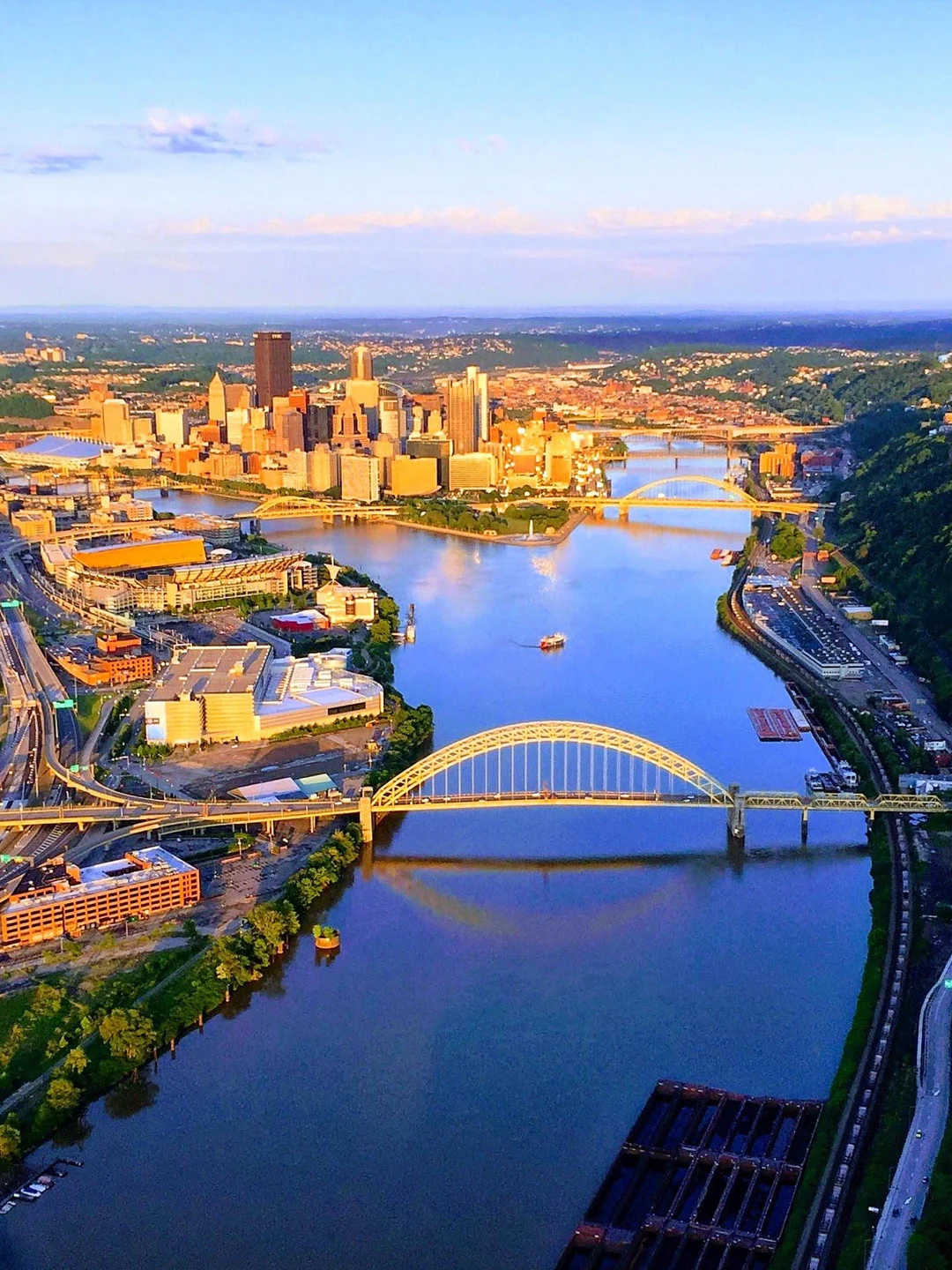 Pittsburgh, Pennsylvania | Scrolller