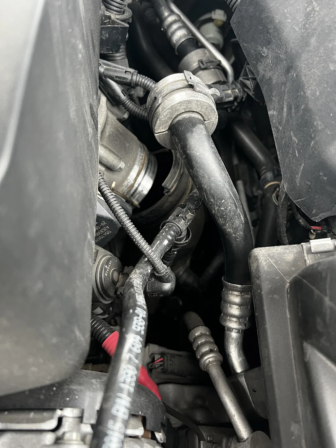 [Help] 135i N55 just got this intake popped out the Engine (don’t now the name) | Scrolller