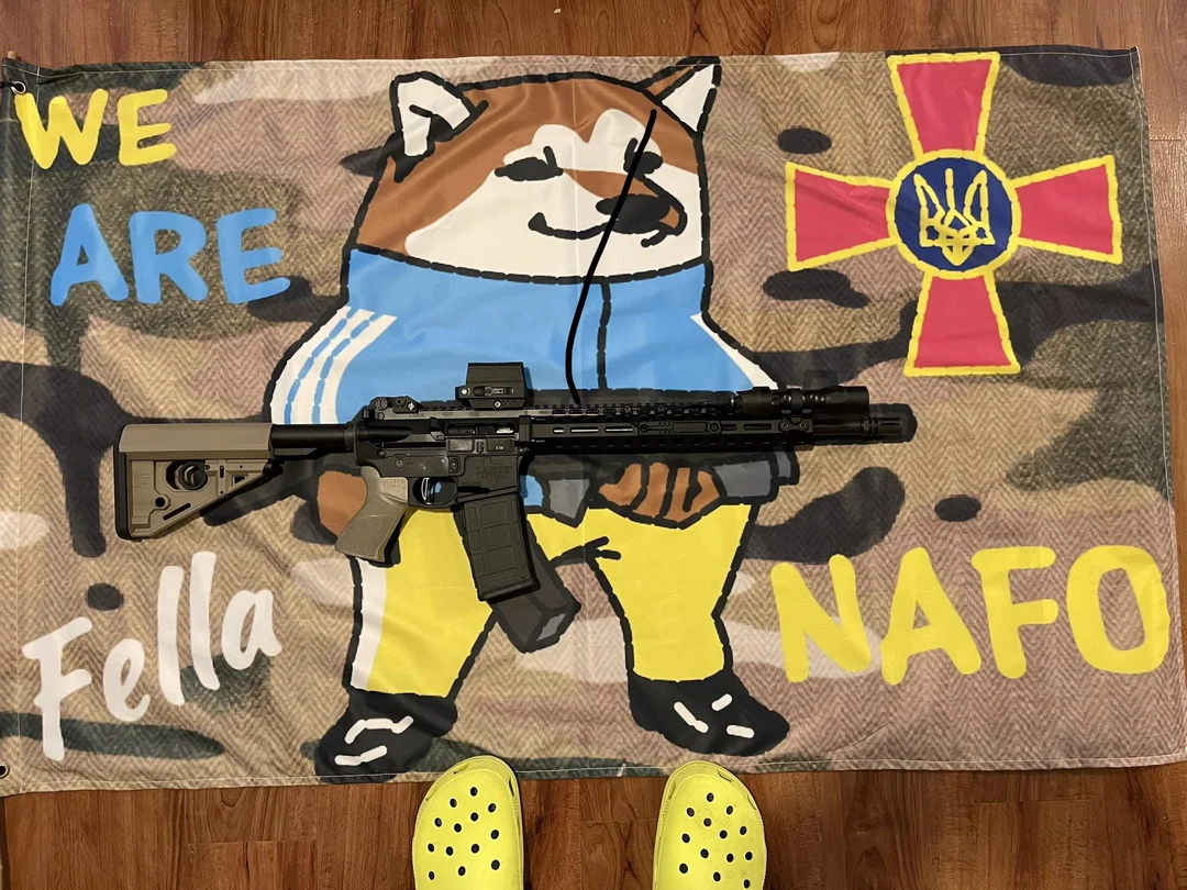 First AR build. Need sling and charging handle recommendations | Scrolller