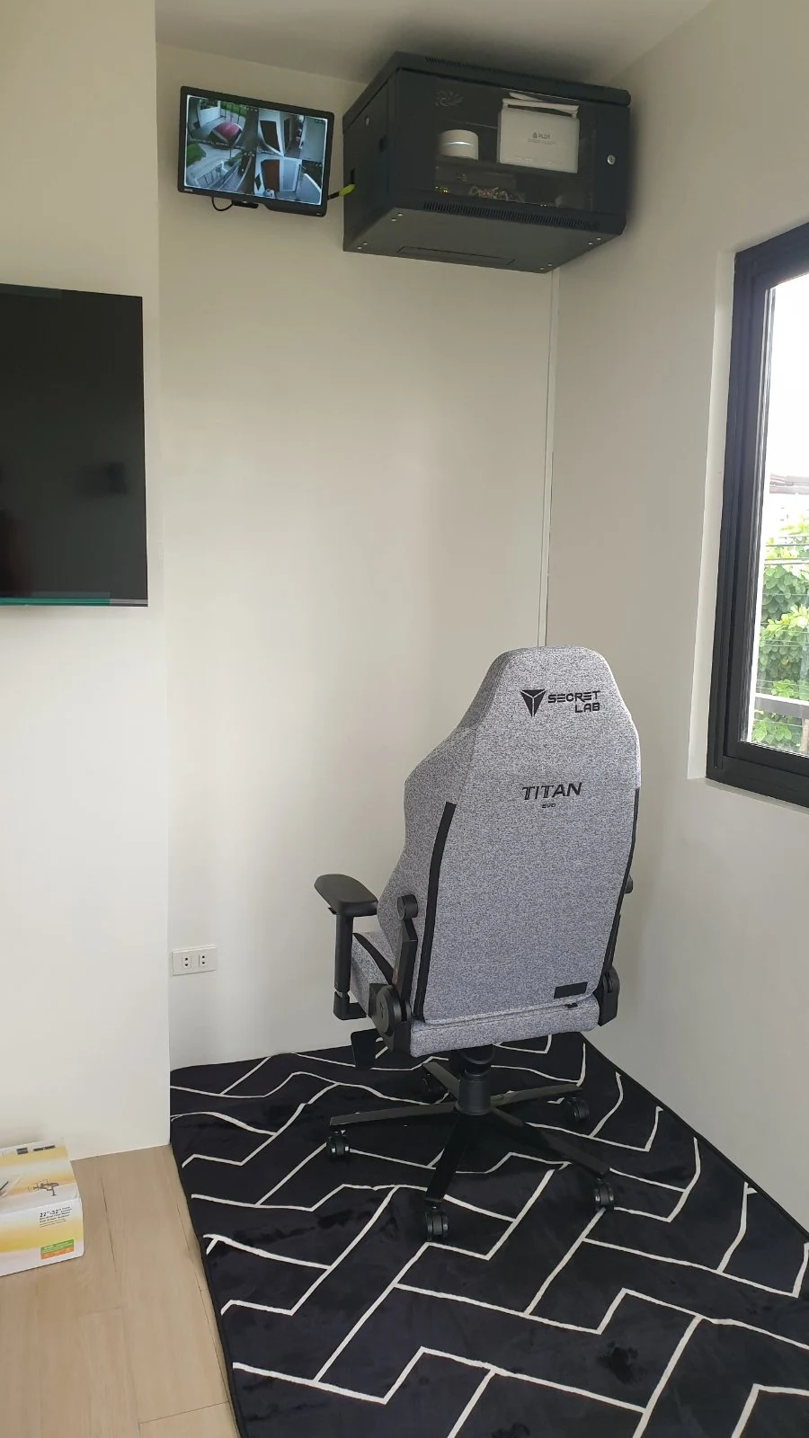 Perfect chair for my future setup. #SecretLab | Scrolller