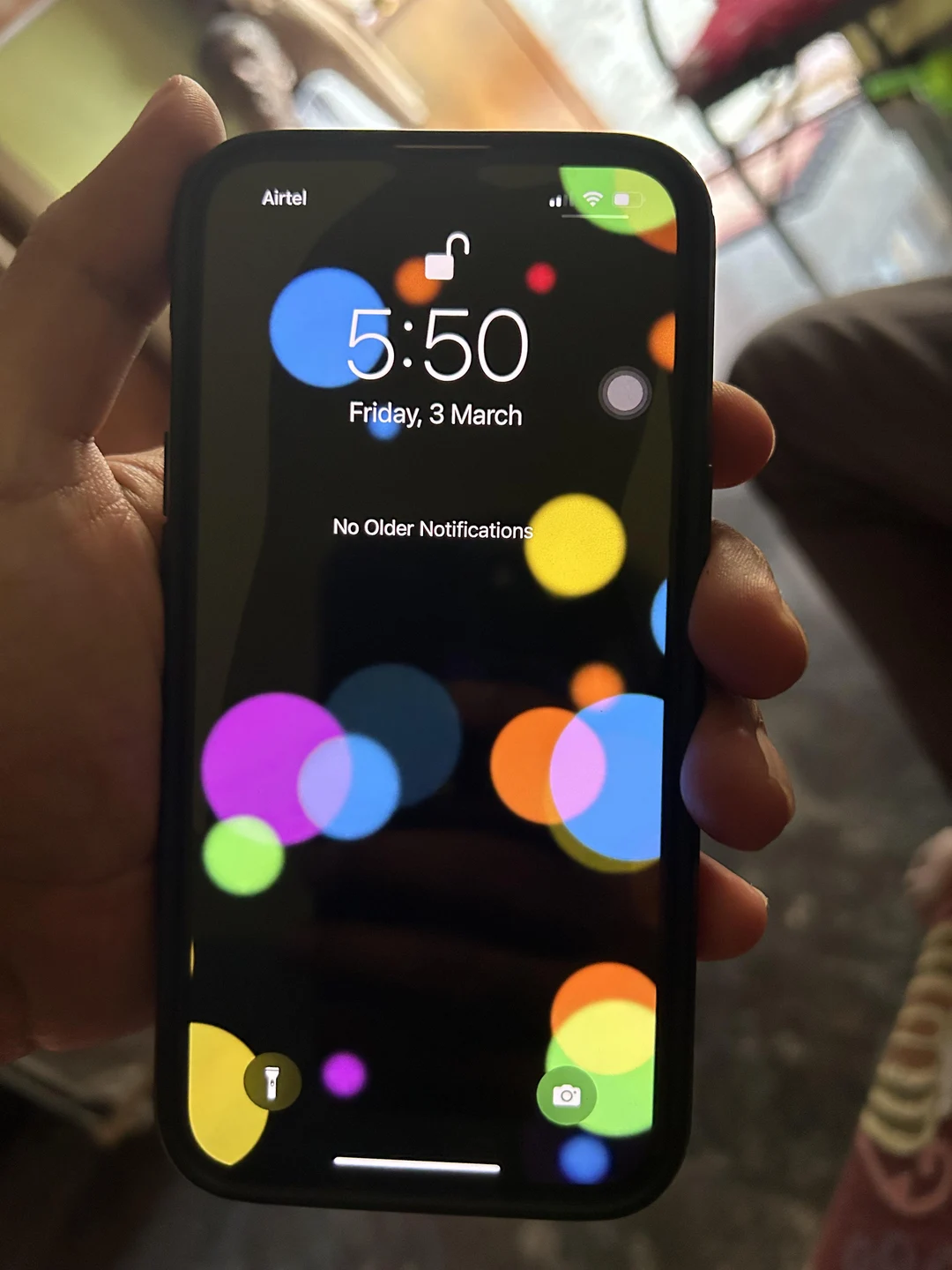Does anyone which wallpaper is this? Trying to get on iPhone 14 Max, Phone in the pic iPhone 13 ...