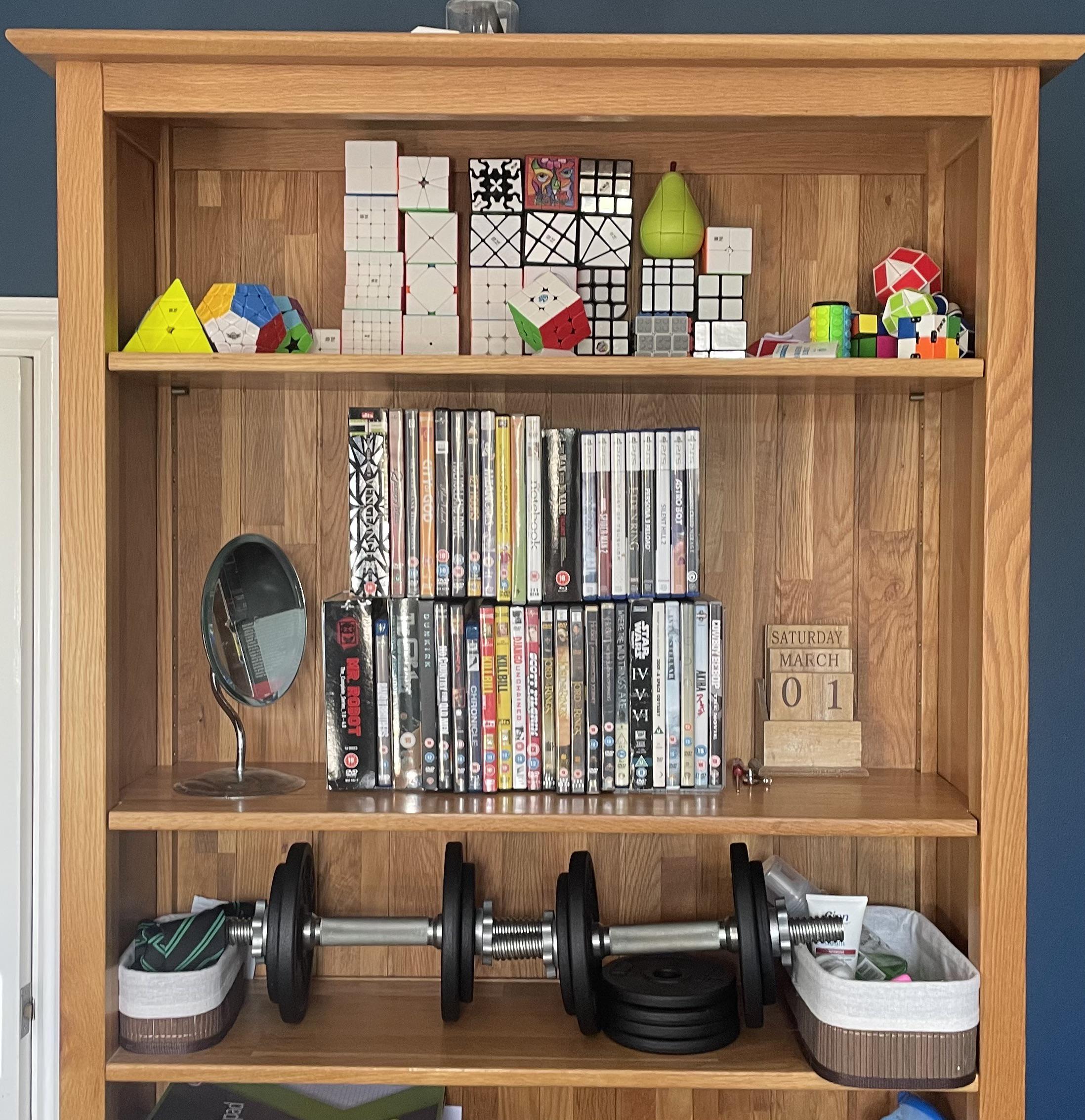 What’s missing? | Scrolller